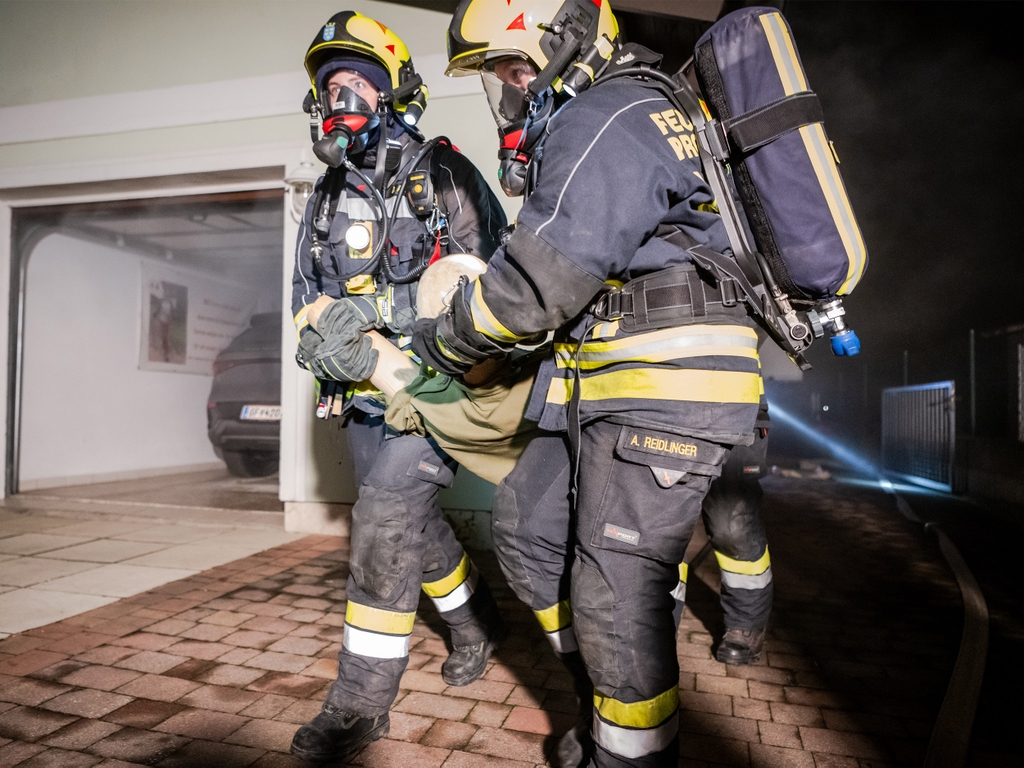Männerdomäne Feuerwehr: Wie der Frauenanteil langsam steigt | Wiener Zeitung