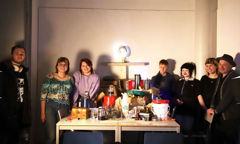 Visual communication students produce kinetic sculpture with artist ...