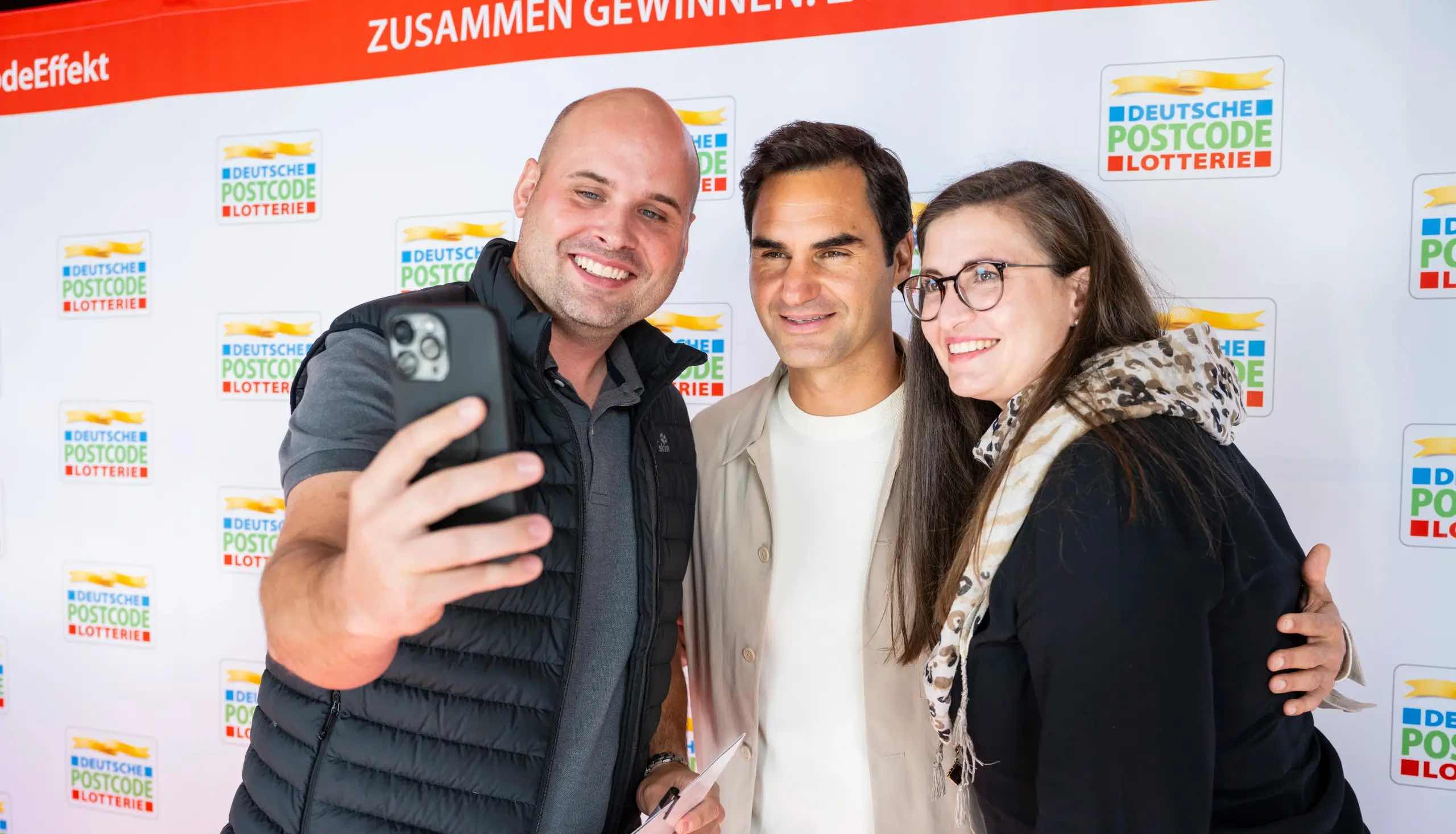 Roger Federer meets Postcode Lottery winners and highlights foundation ...