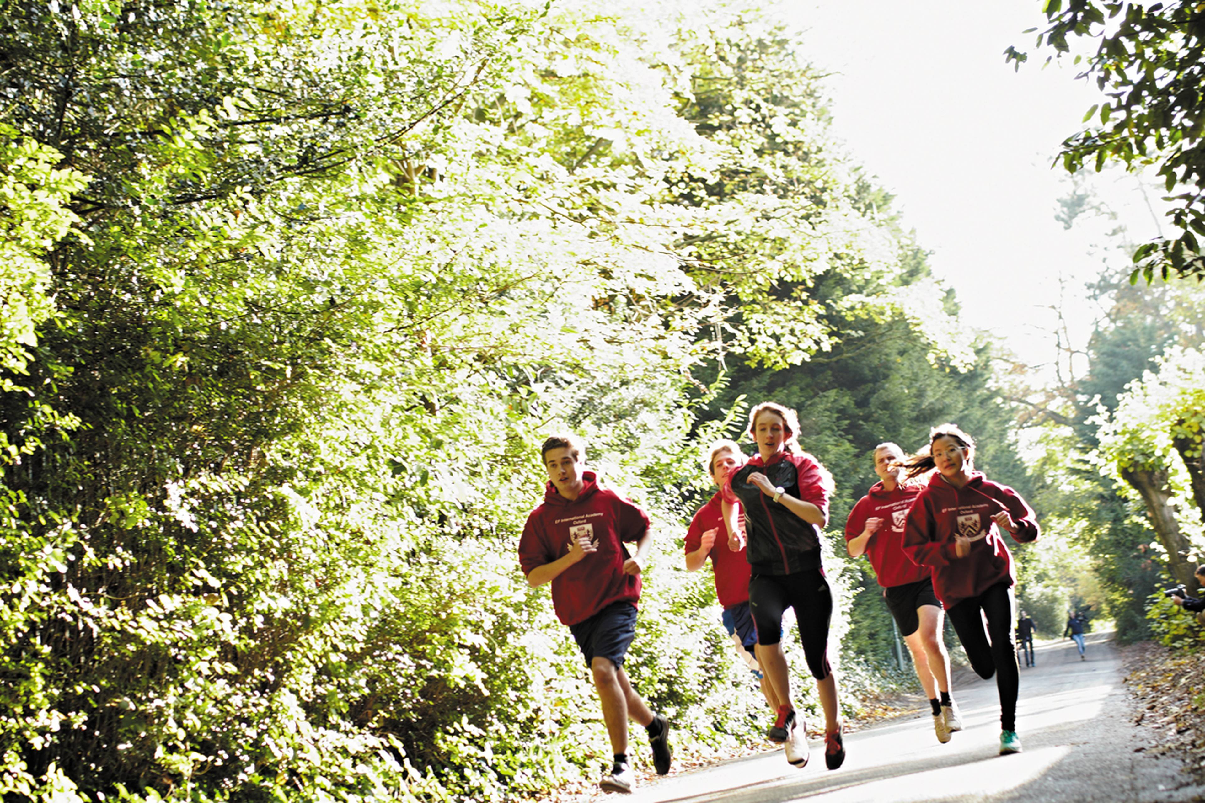 Co-curricular programs | EF Academy Oxford