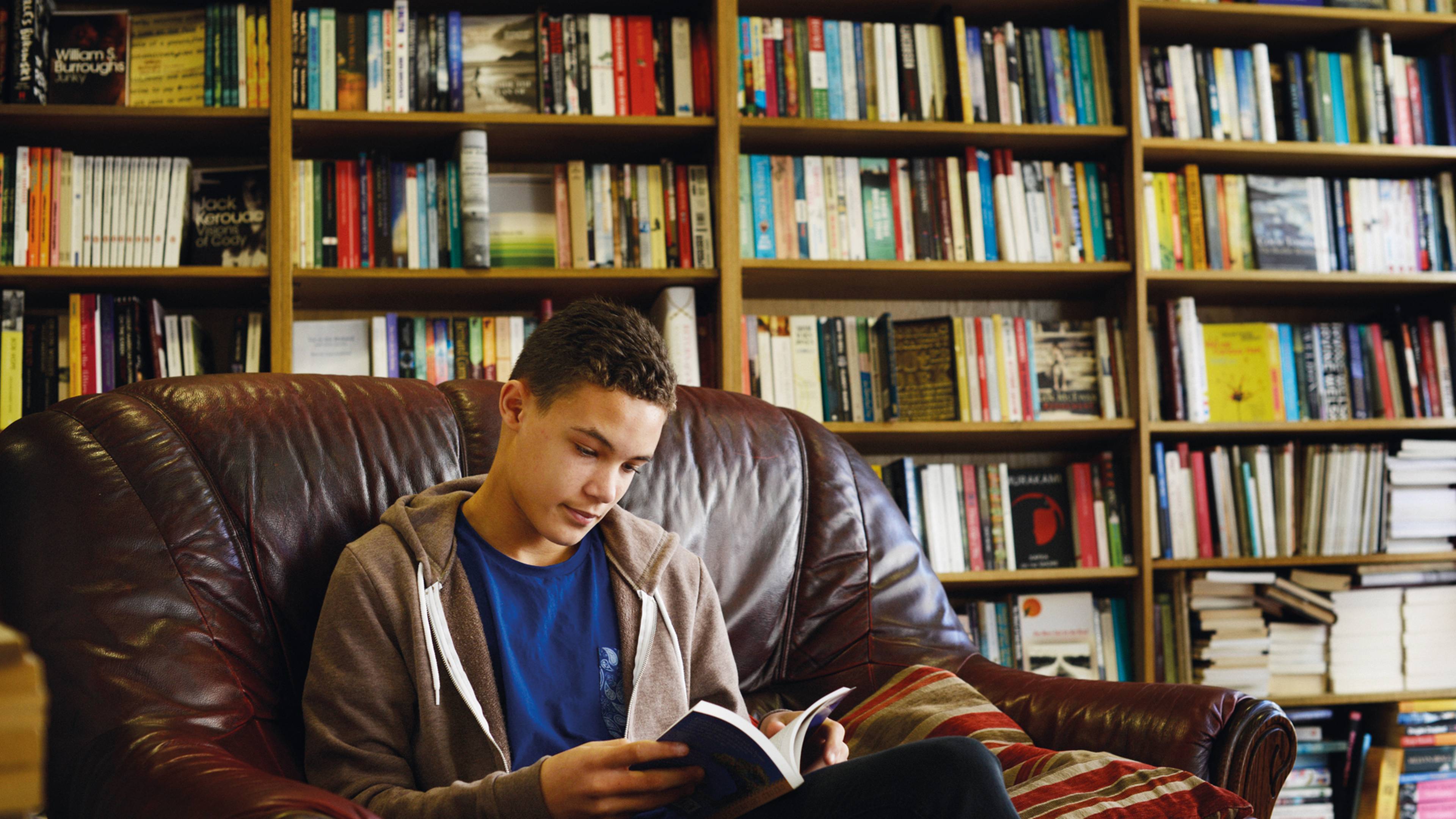 International Baccalaureate | IB programs in the UK and US | EF Academy