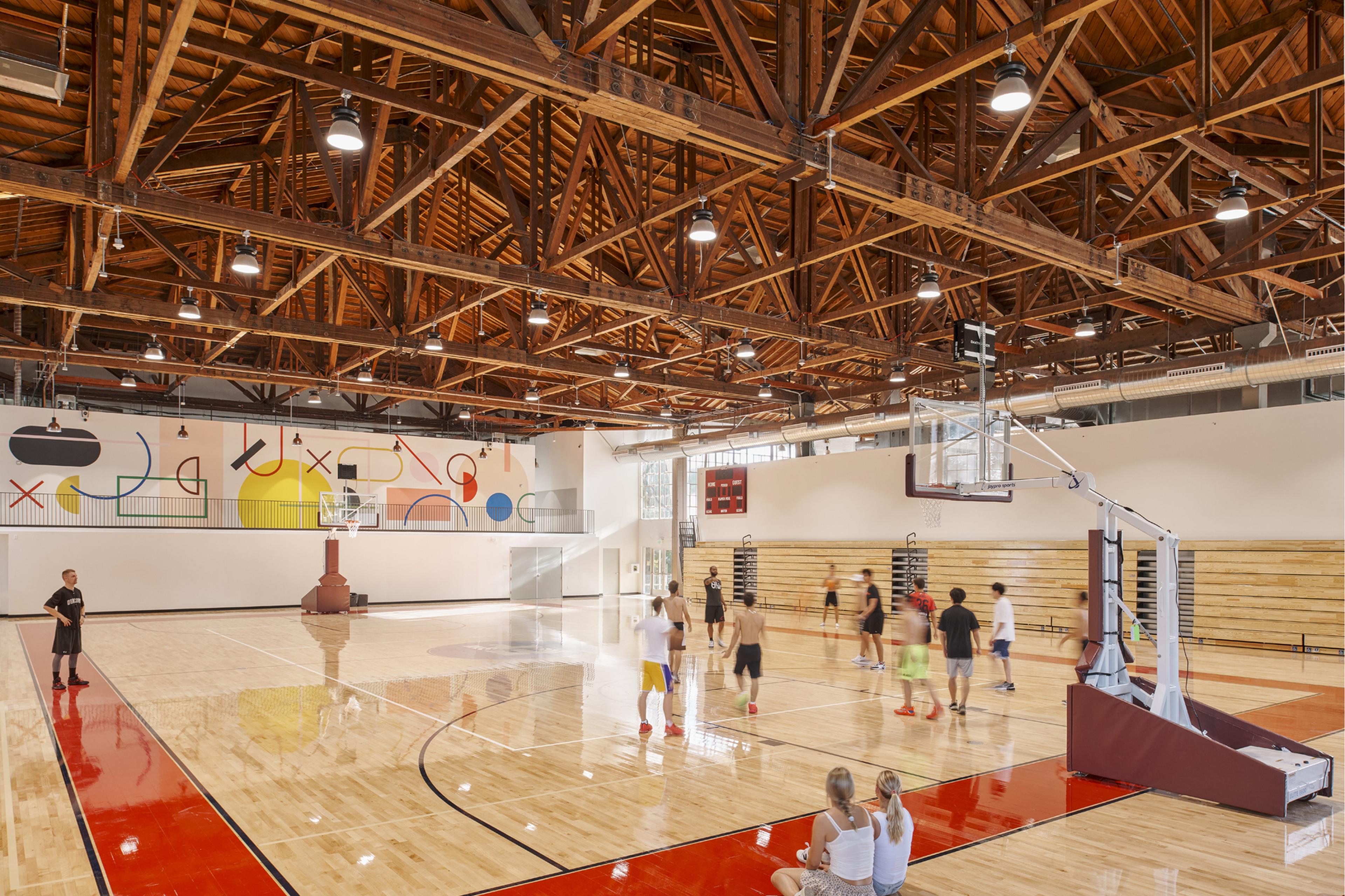 Co-curricular programs | EF Academy Pasadena