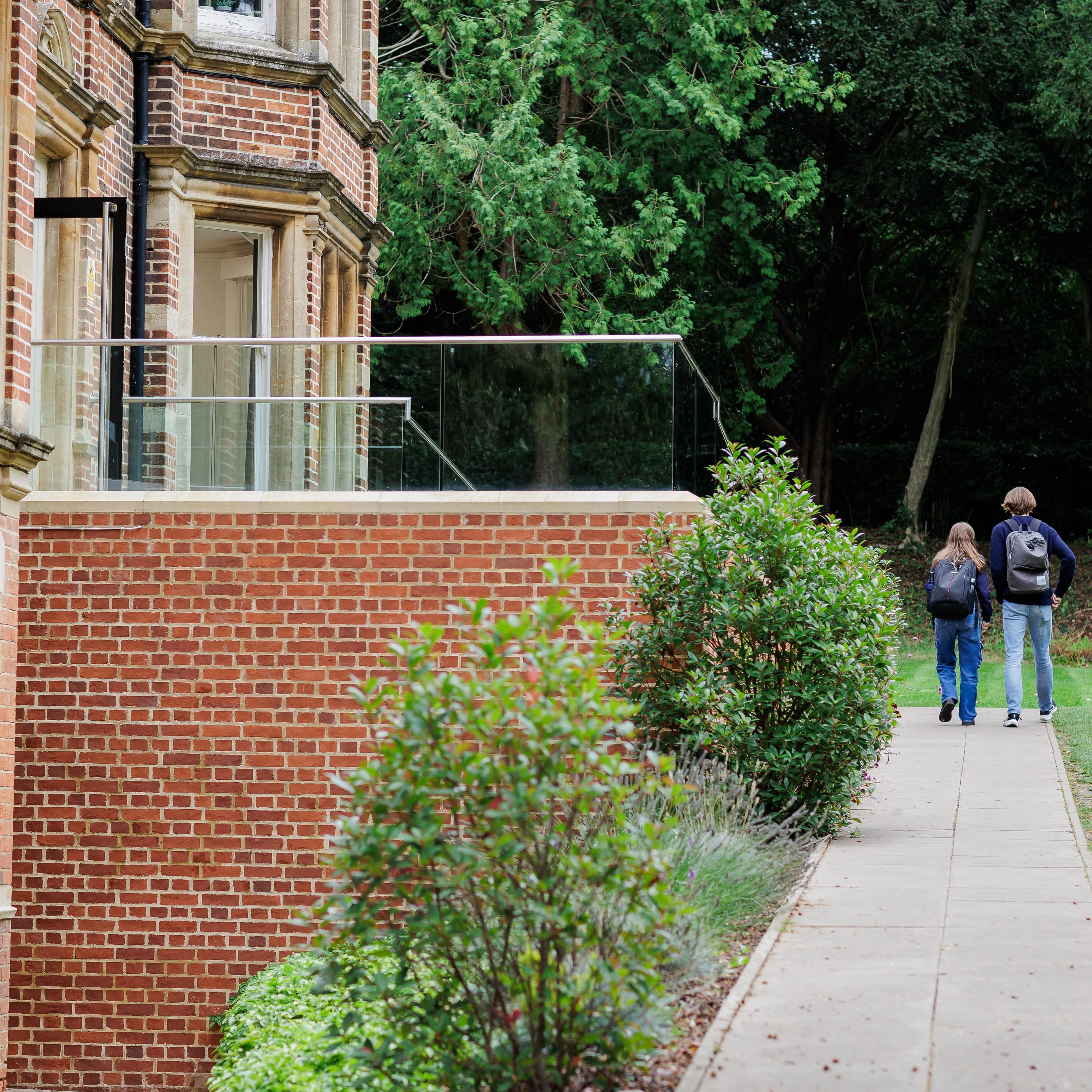 Welcome to EF Academy Oxford