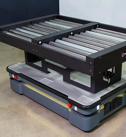 Snap on, power up: Automate your MiRs with seamless conveyors.