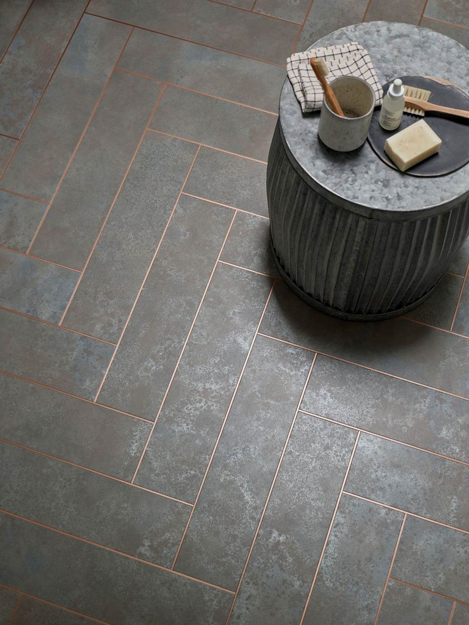 Parquet Large DC526 | Beautiful design floors in Amtico Signature LVT ...