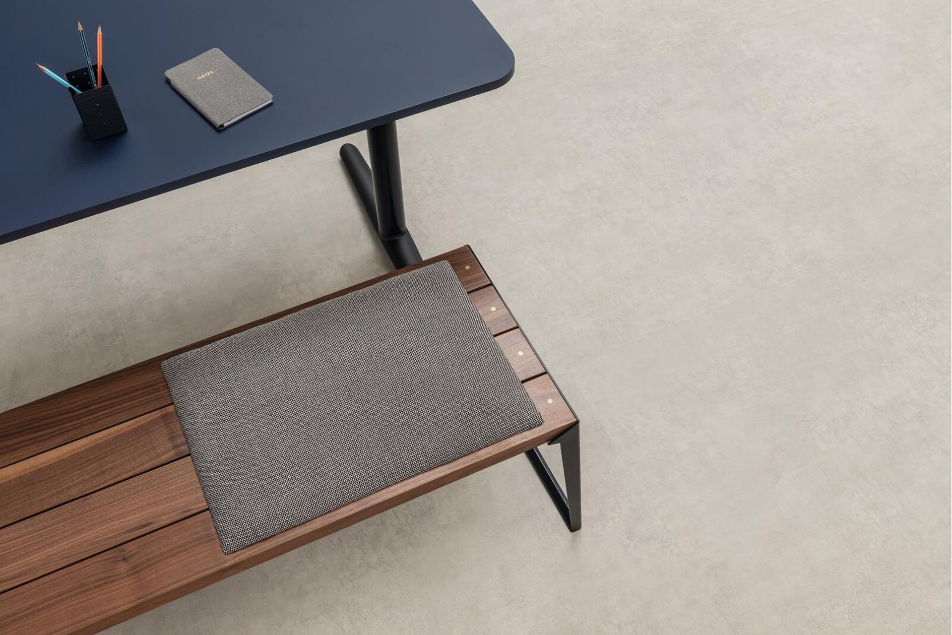 Hackney Grey | SX5S3082 | Amtico Access Loose Lay Vinyl