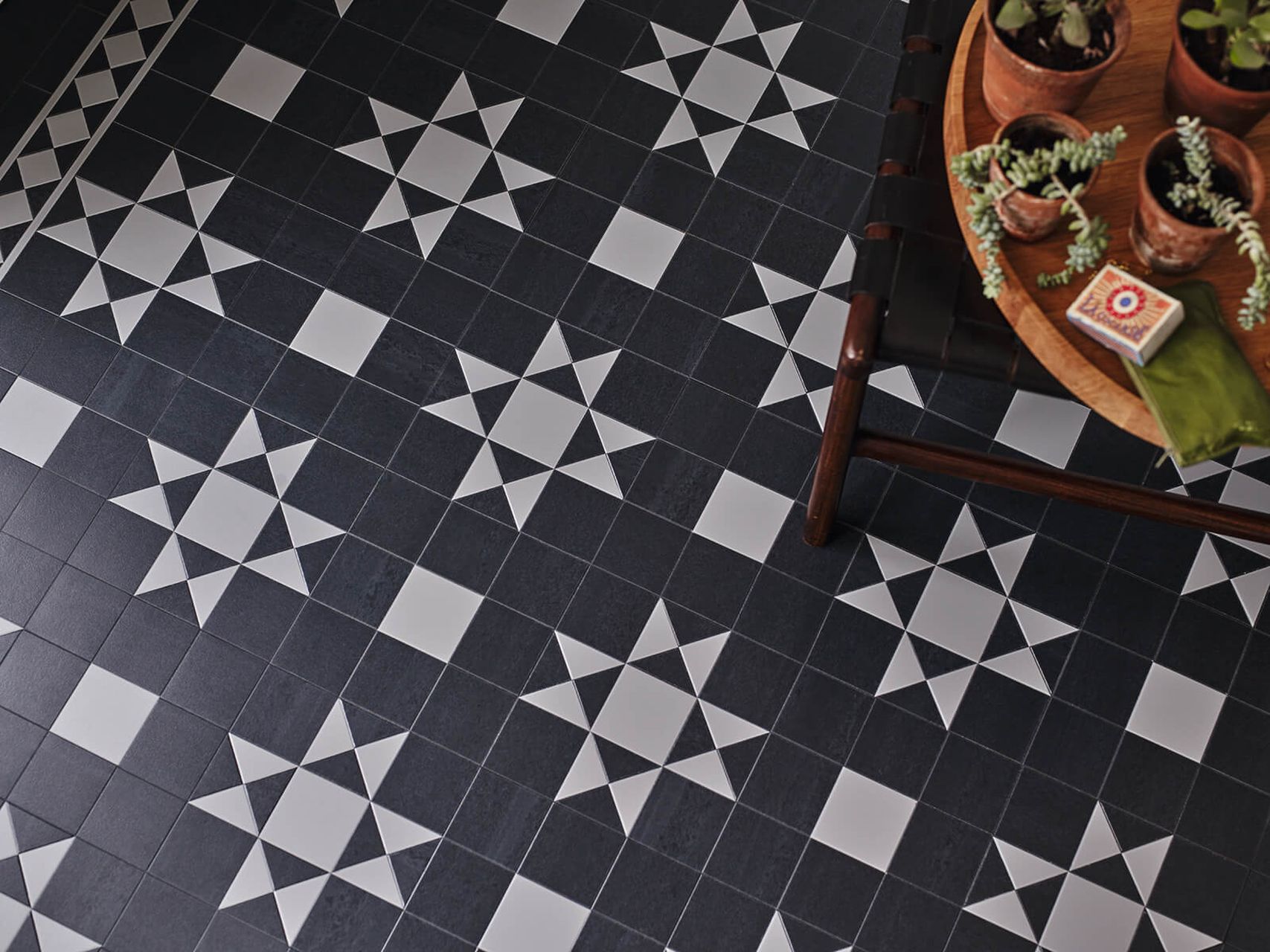 Graphite Slate: Beautifully designed LVT flooring from the Amtico ...