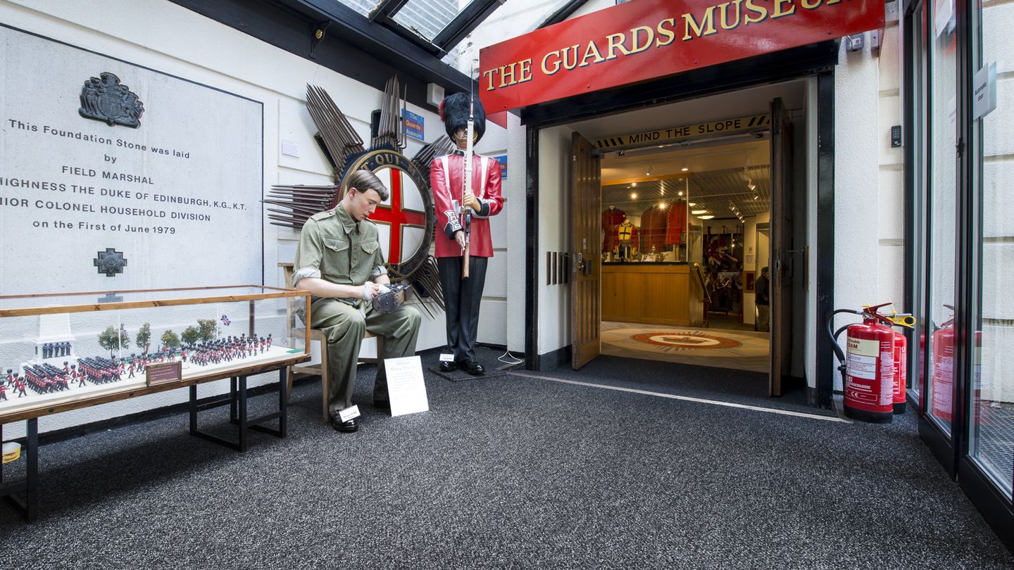 Projects: The Guards Museum, London - Amtico Commercial