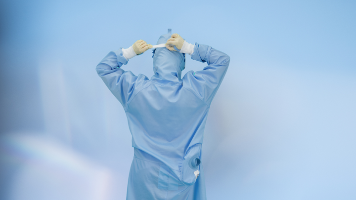 Cyclop | Cleanroom suit | Alsico contamination control