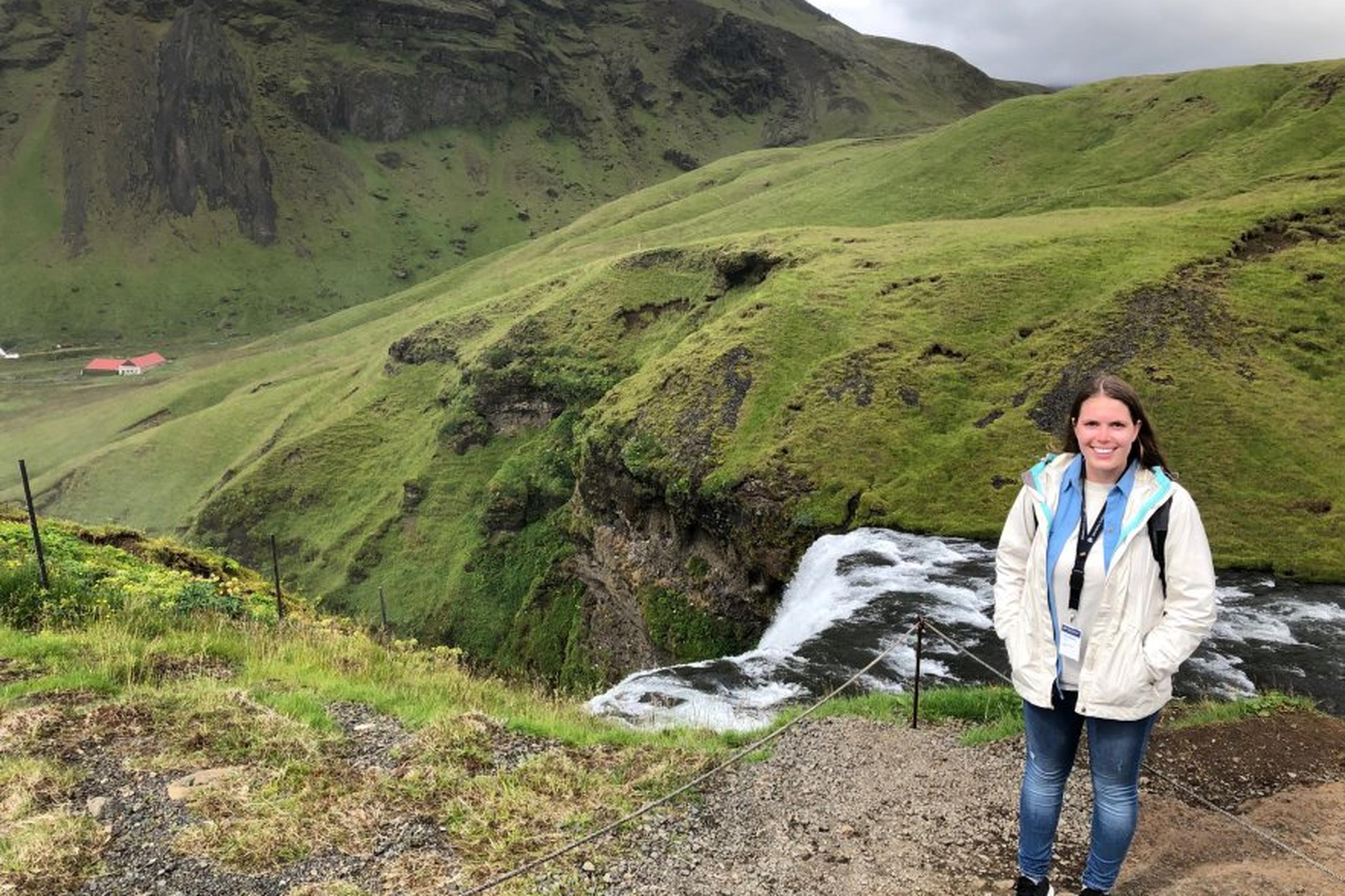 Meet Our Gap Year Advisors - EF Gap Year