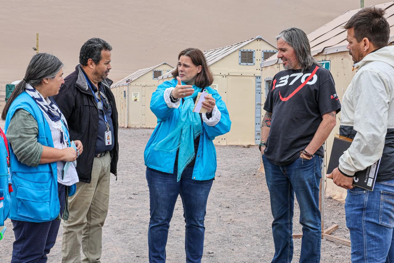 Violet werkt als hulpverlener: ‘Soms is het letterlijk orde bewaren in ...