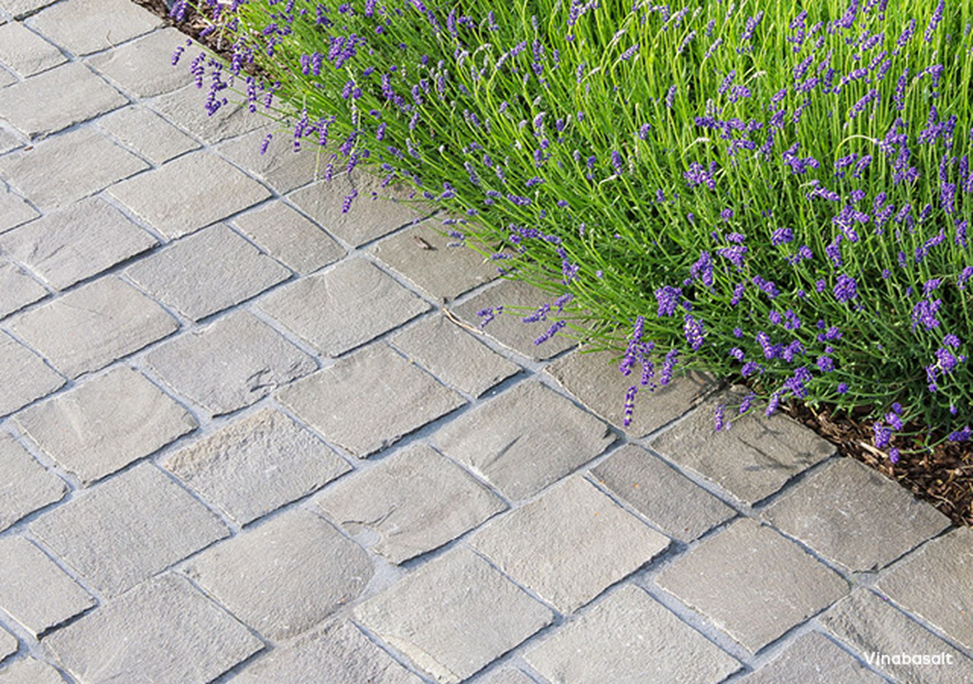 Choosing terrace material: the outdoor guide | Brachot