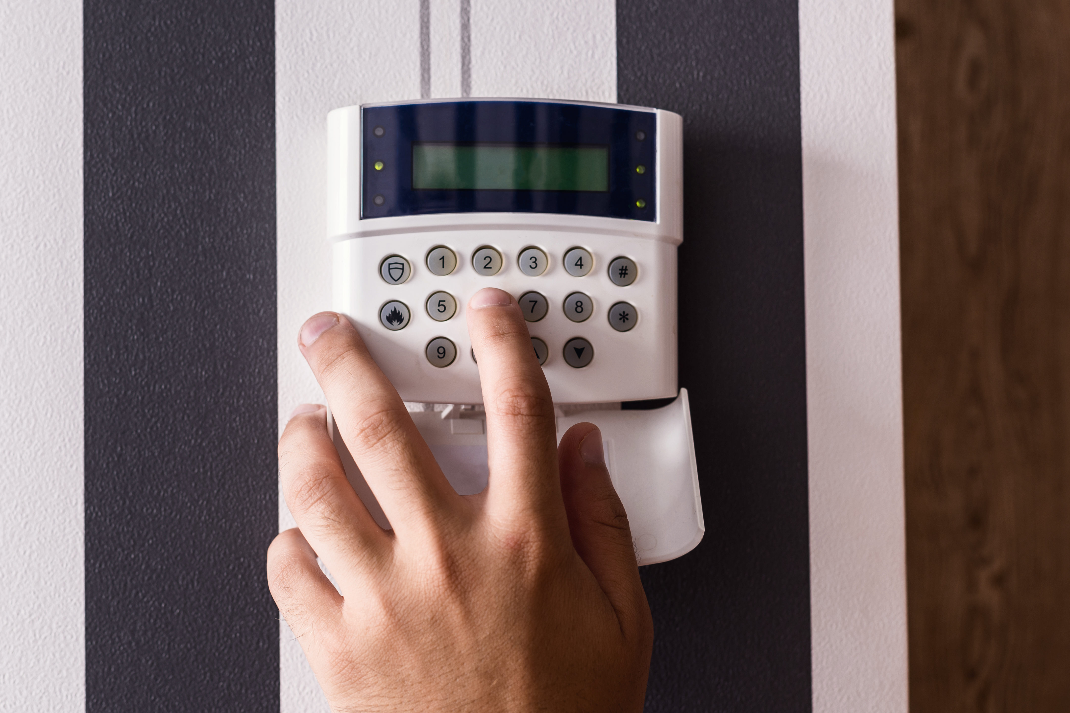 Professional Alarm System Installation | JUSTHIRE