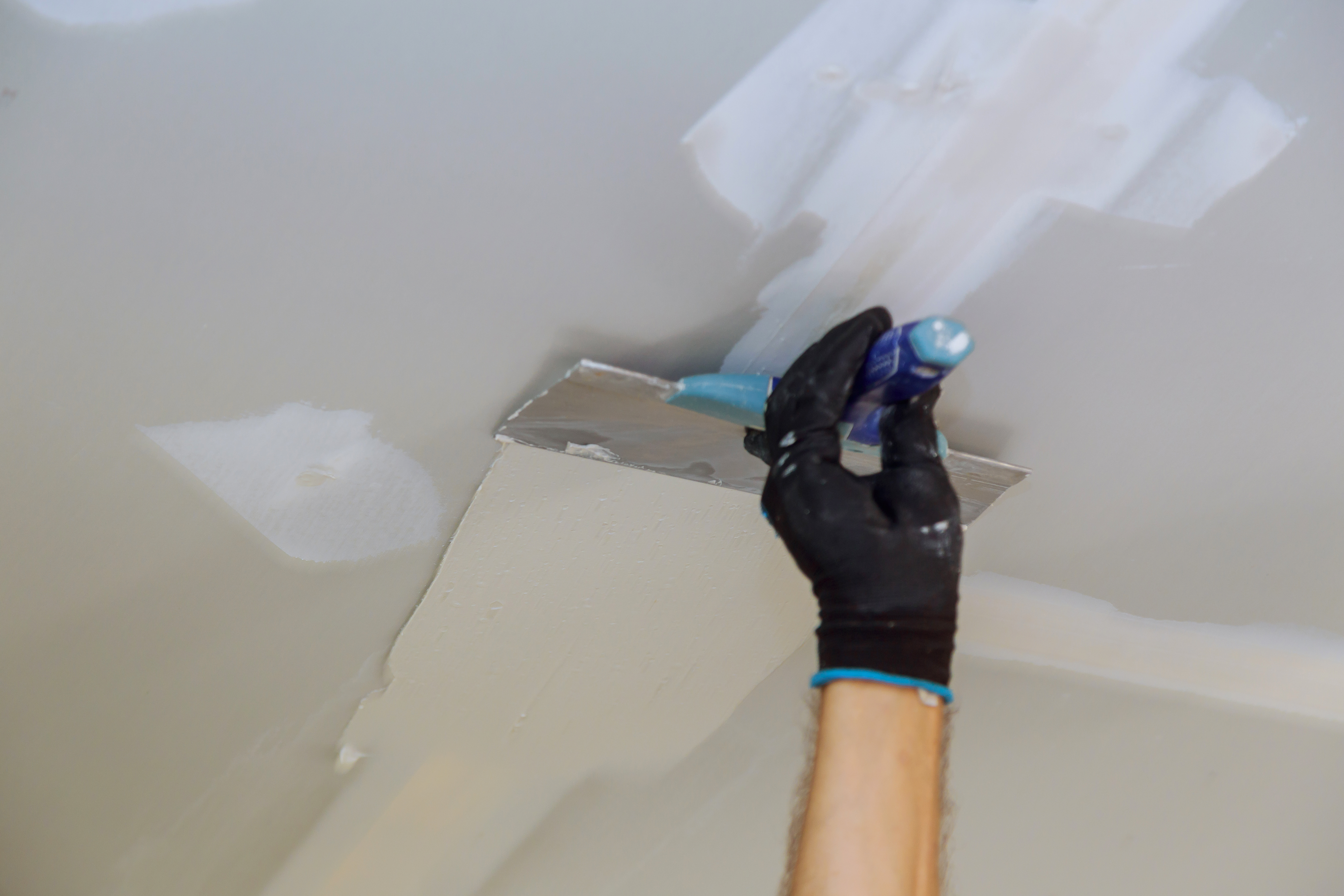 Wall & Ceiling Plastering | Local Experts