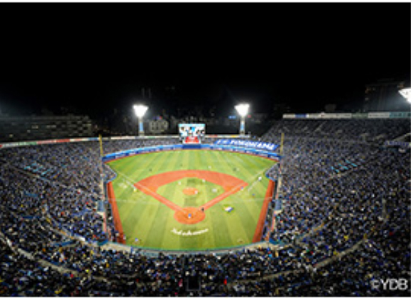 ロシュ | 子宮頸がん検診啓発プロジェクト「Blue Star Project」 横浜DeNAベイスターズ主催試合にて 「Blue Star ...