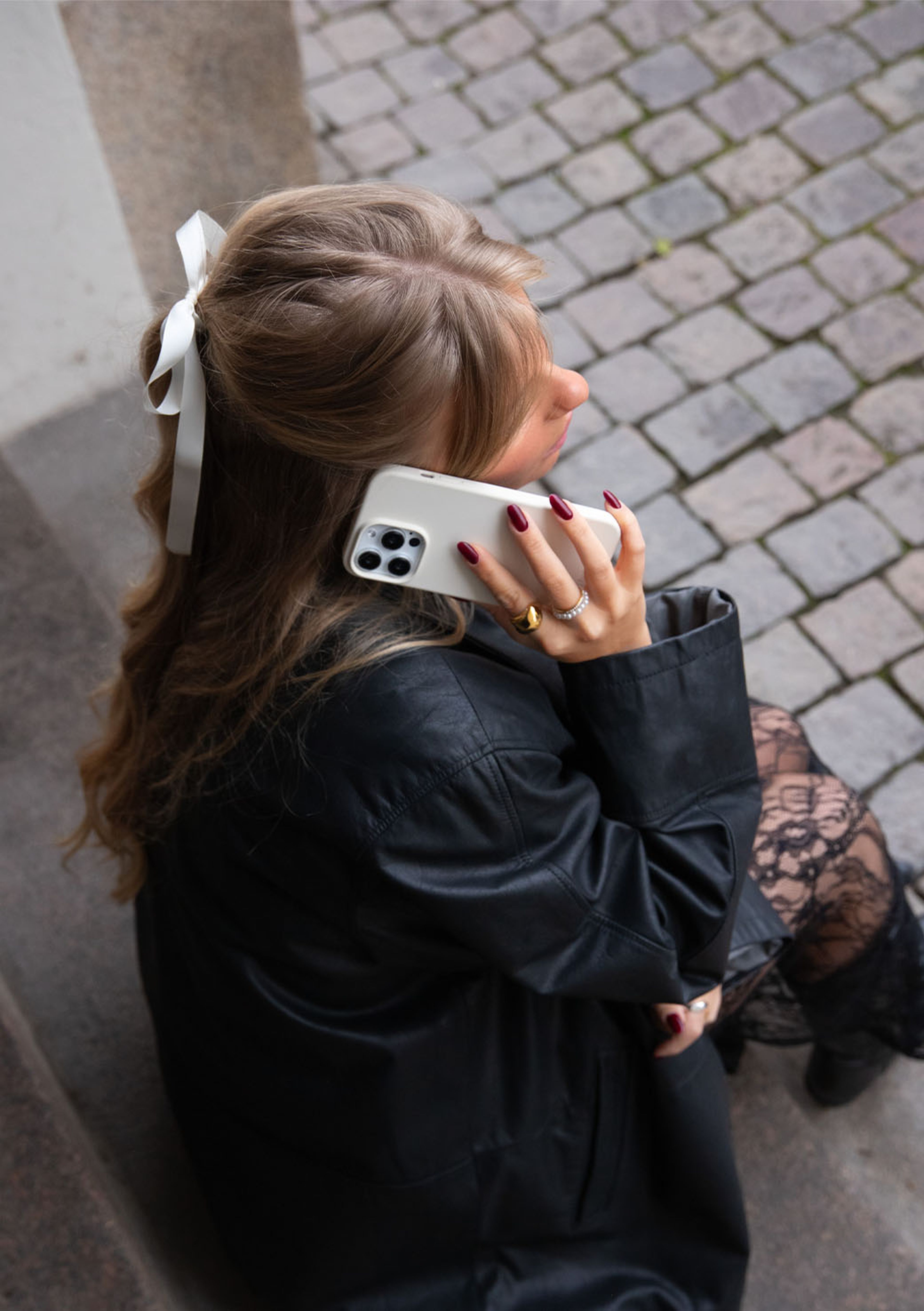 Phone Case Silicone Pink iPhone 16E - Holdit