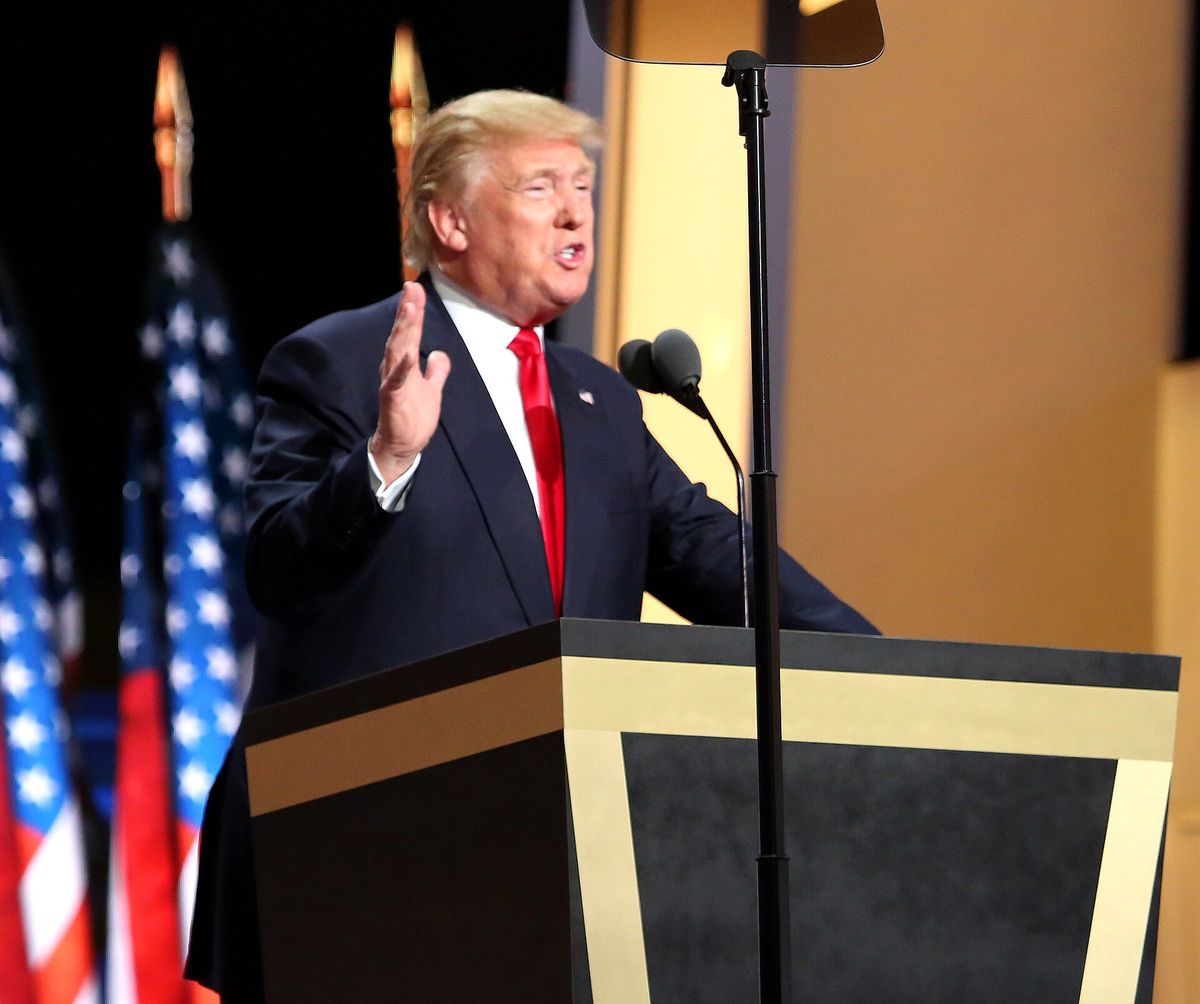 Washington, uomo spara alla cena di Trump con i giornalisti: ferito un ...