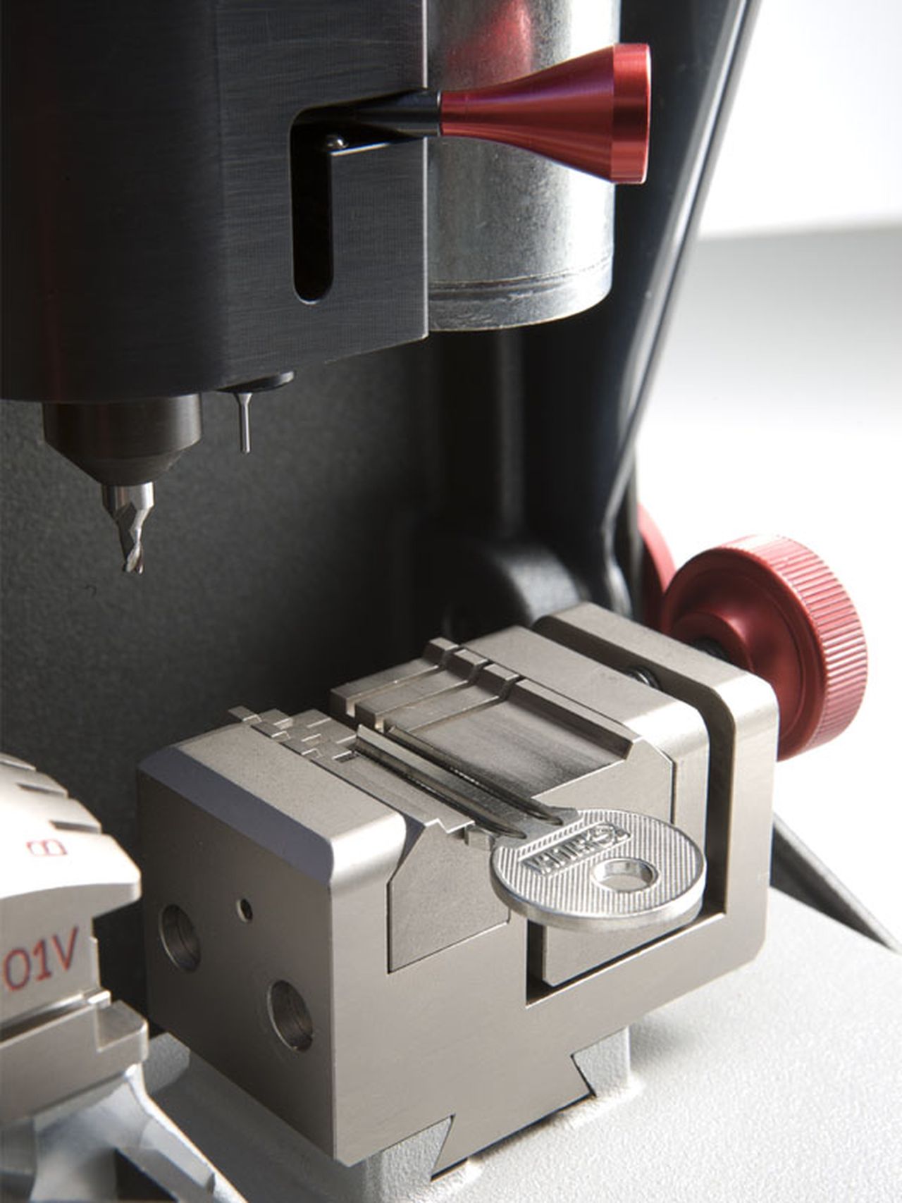 Especialista en llaves, máquinas de corte de llaves, duplicación de llaves | Silca