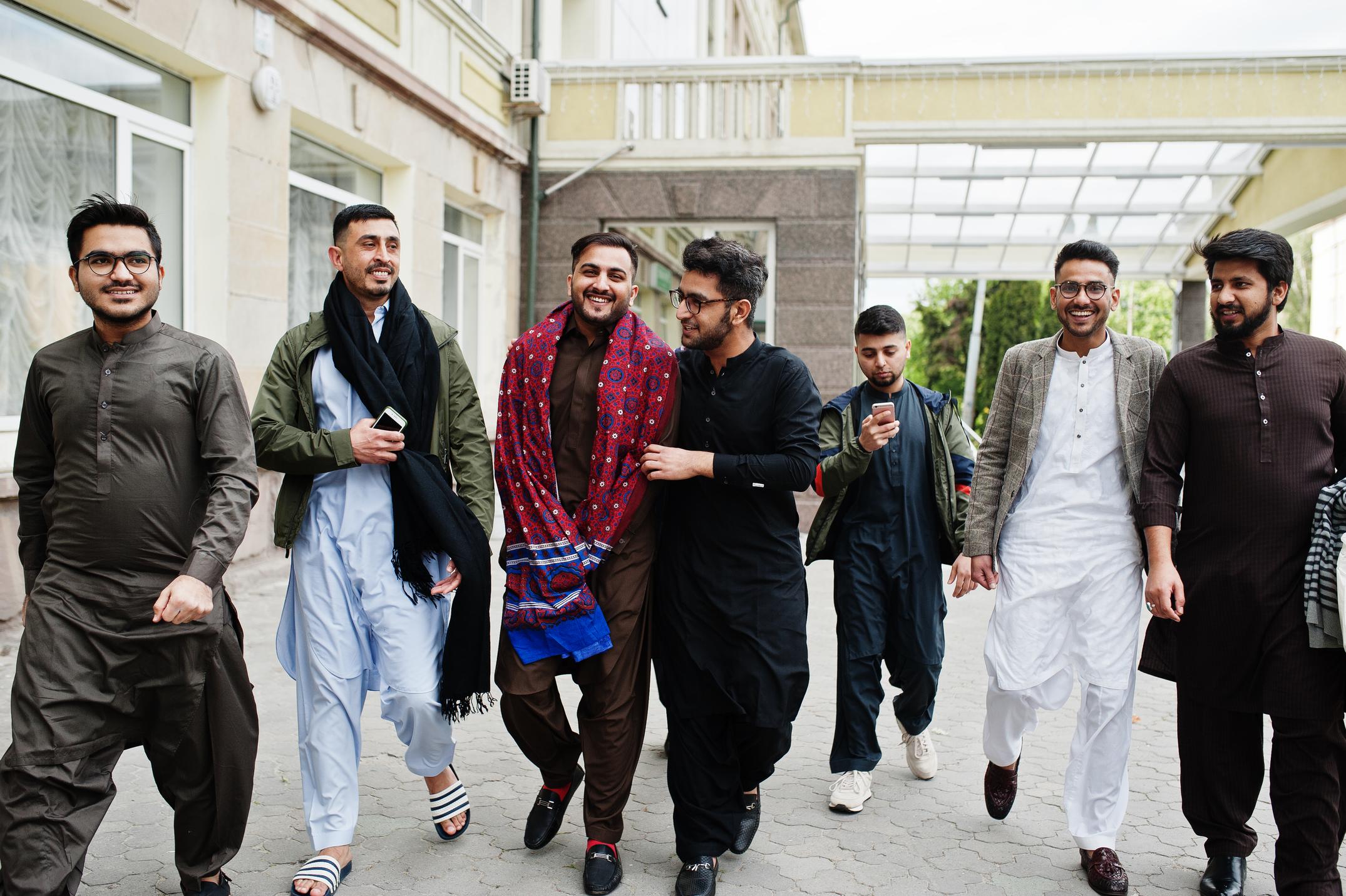 Afghaninnen & Afghanen in Deutschland