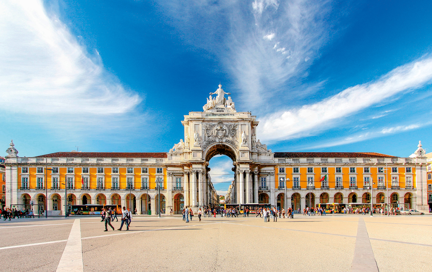 12 of the Best Things to See & Do in Portugal