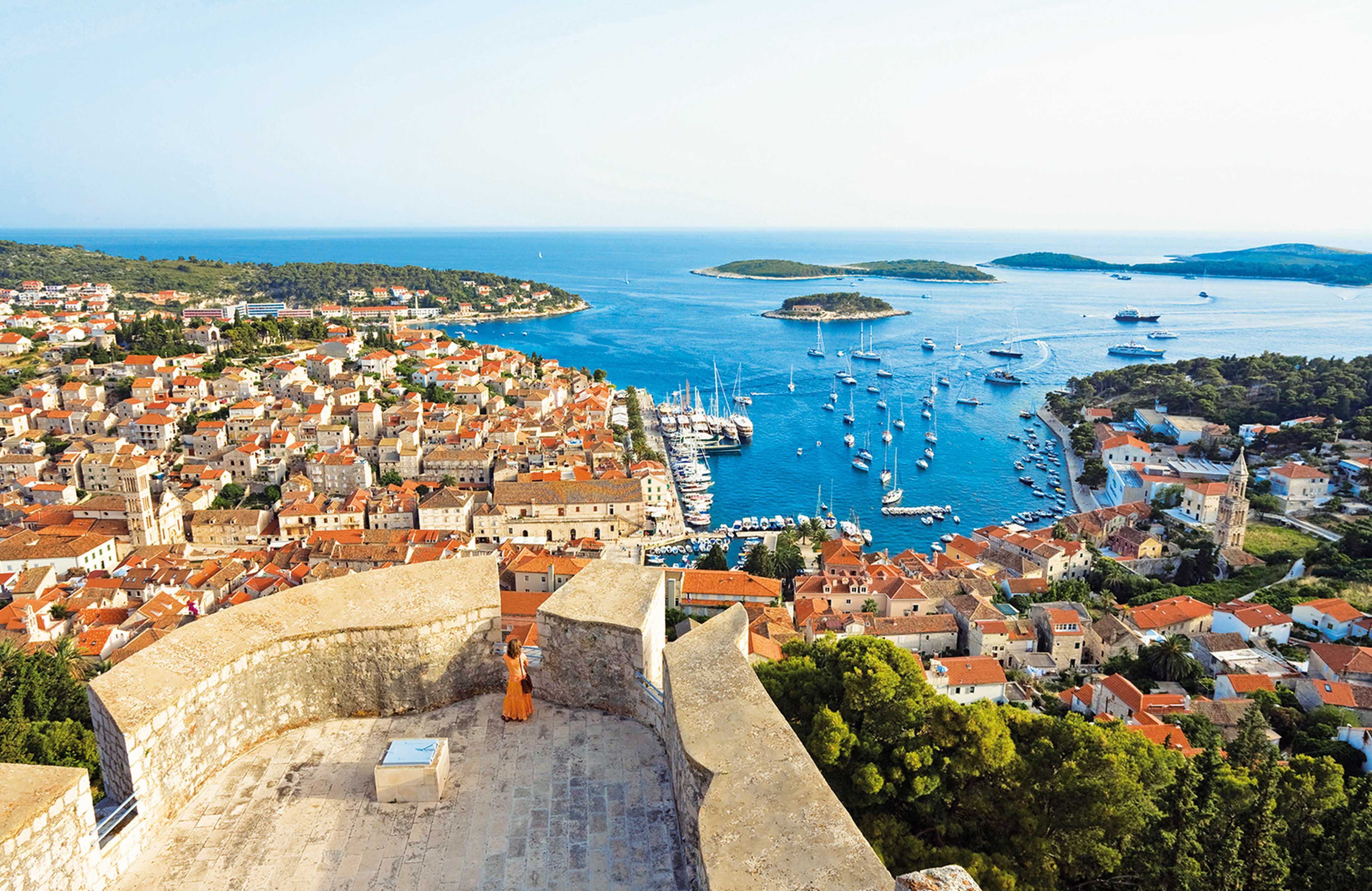 Dalmatian Island Explorer - Croatia Cruise & Guided Tour