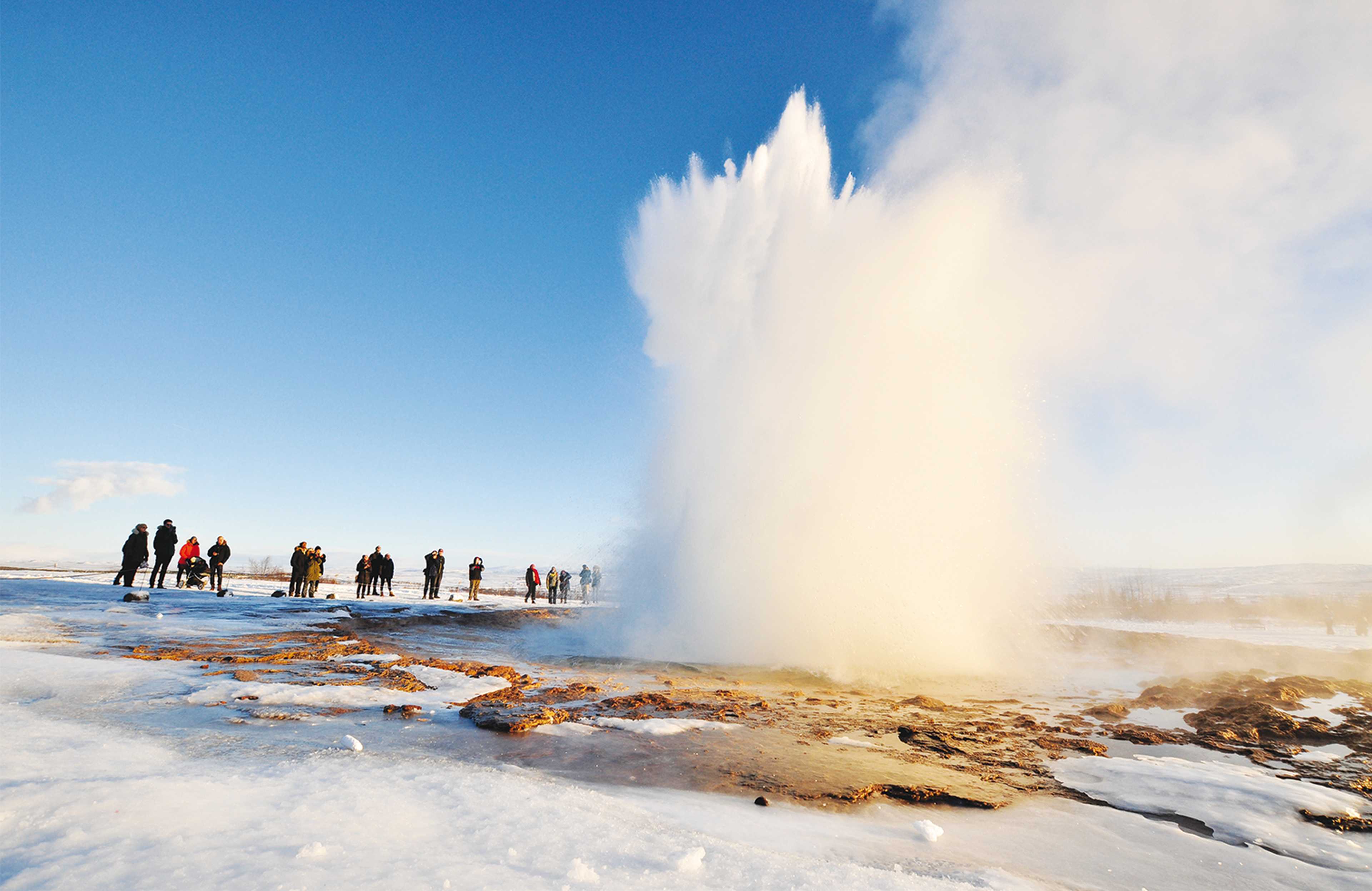 Breathtaking Iceland - Seeking the Northern Lights Tour
