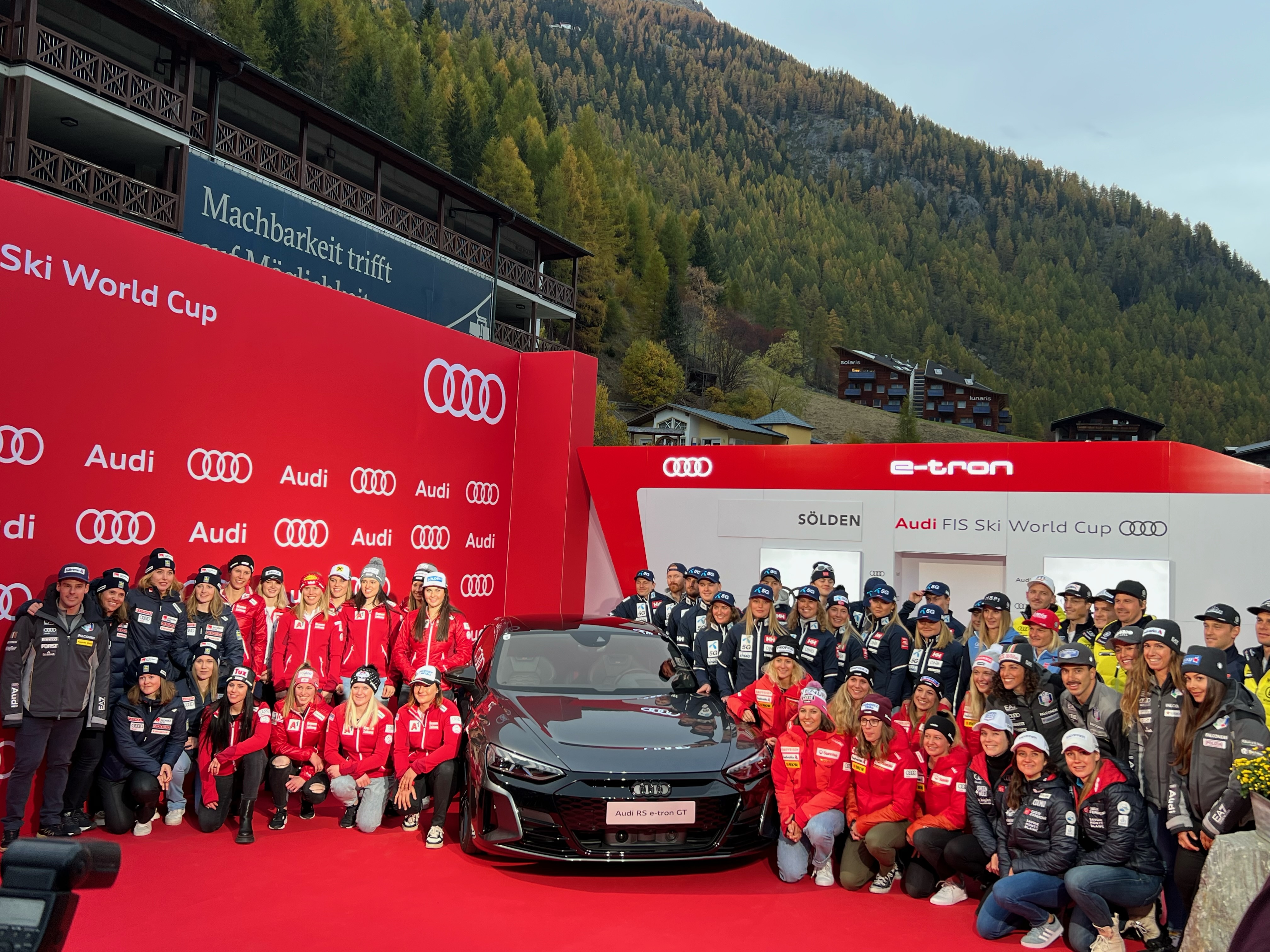 FIS | Audi and FIS extend contract through 2025-26 season