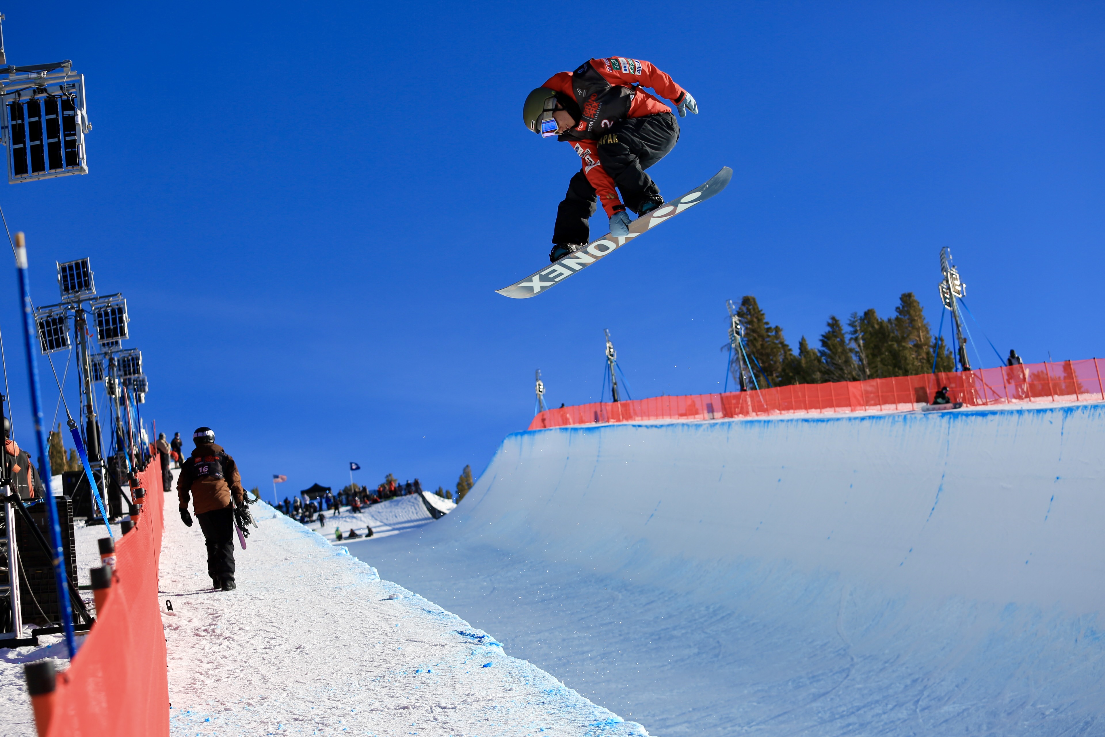 FIS | Mammoth Mountain SB halfpipe preview