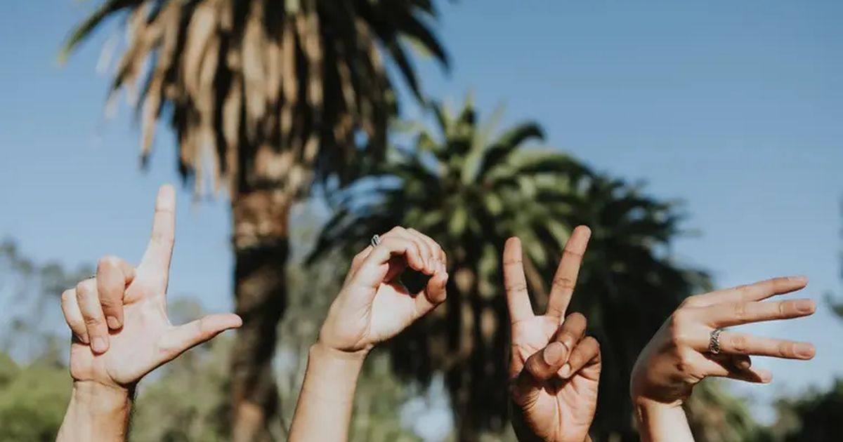 The Meaning of Hand Gestures Around the World