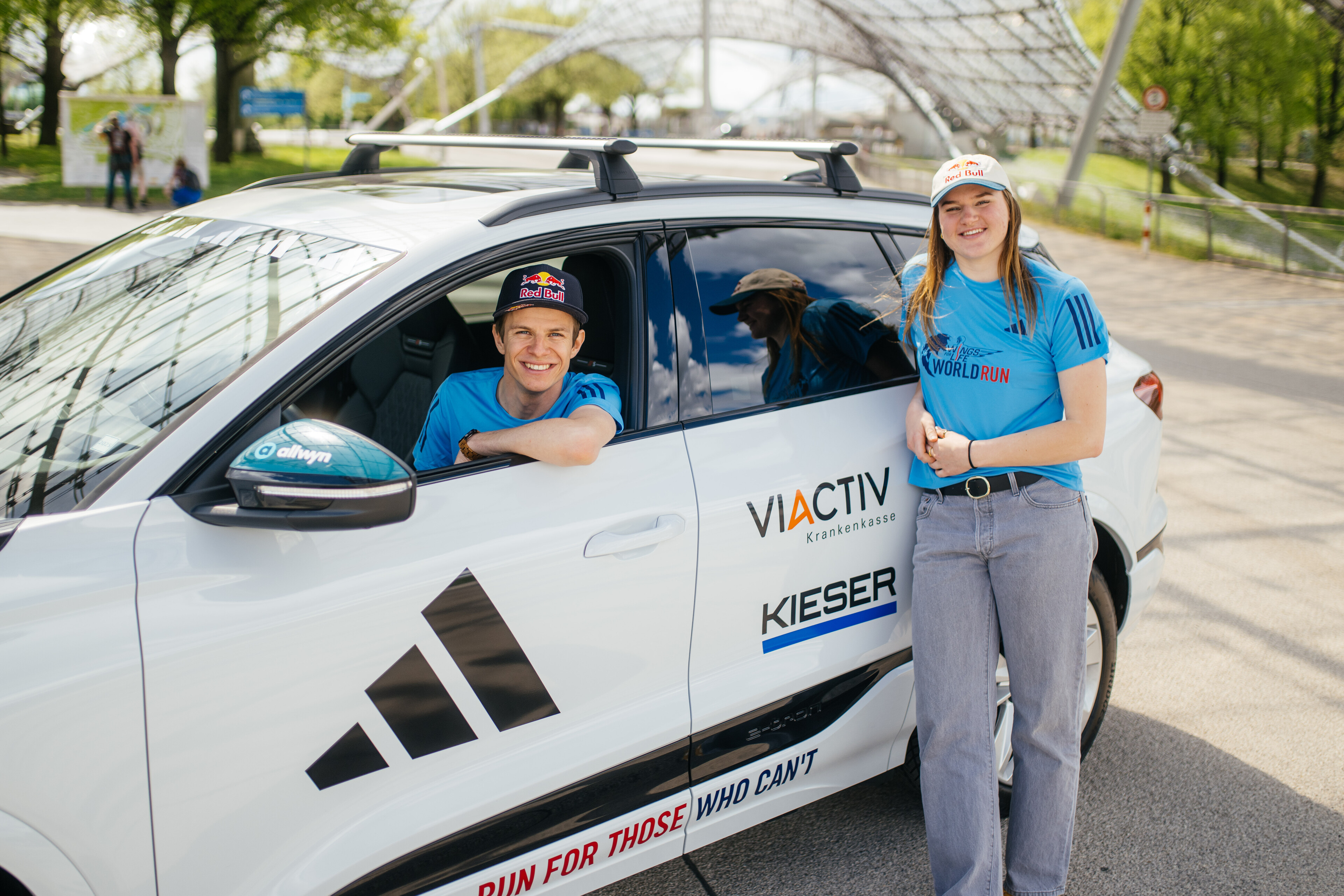 Wintersport-Duo steuert 2025 Catcher Car in München