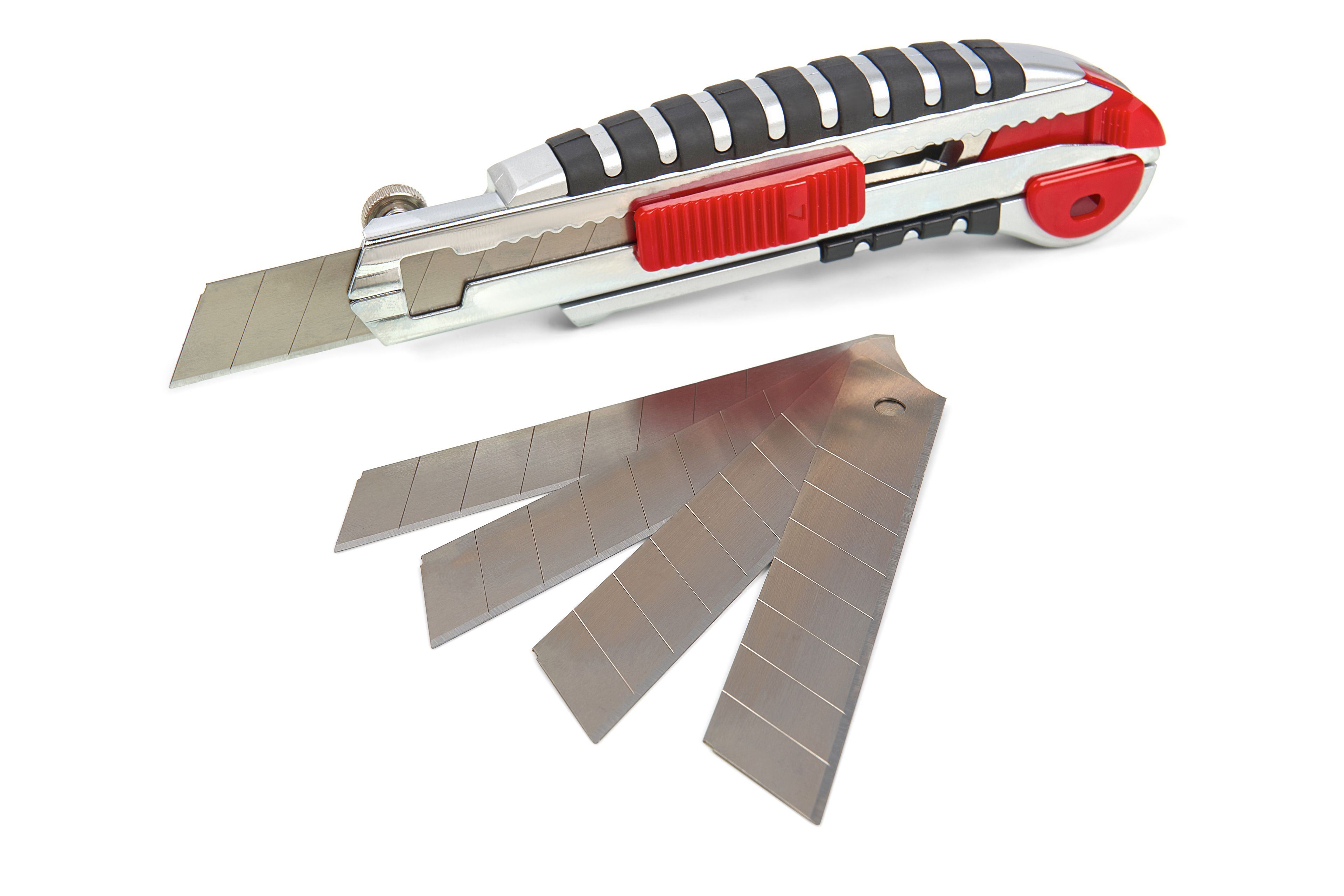 Cutter professionnel 18mm HBM avec 5 lames | HBM Machines