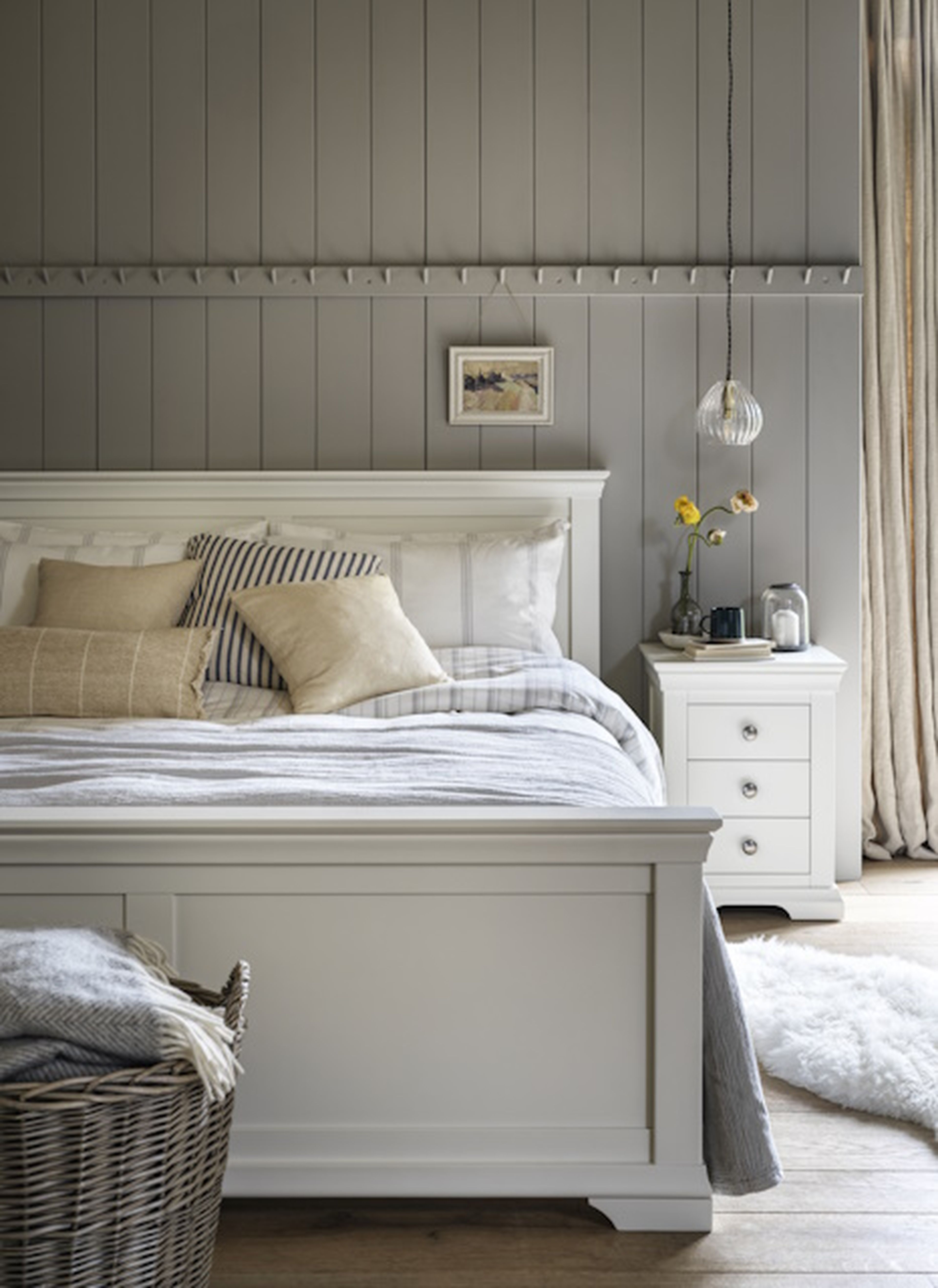 Furniture Store & Outlet Finder | The Cotswold Company