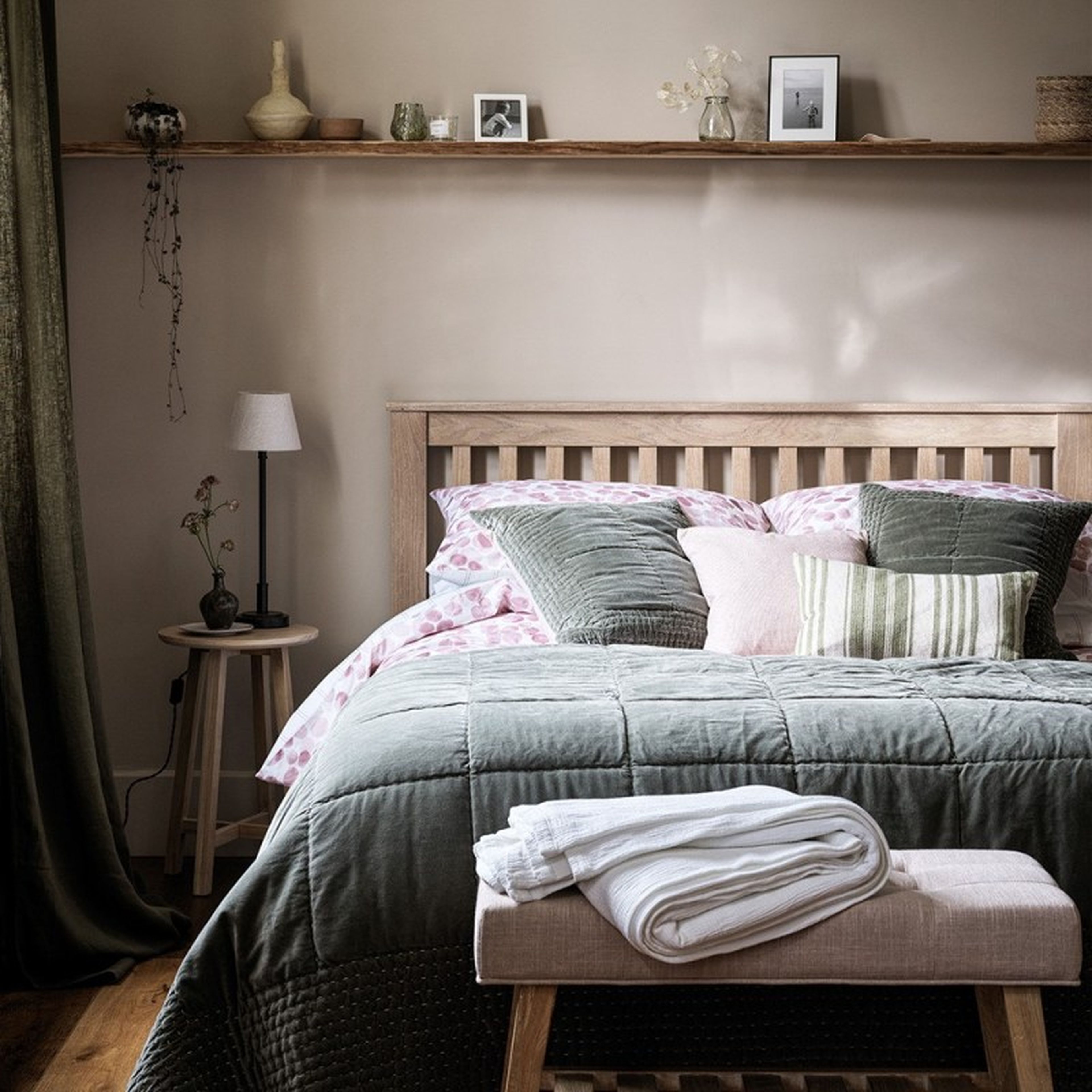 Furniture Store & Outlet Finder | The Cotswold Company