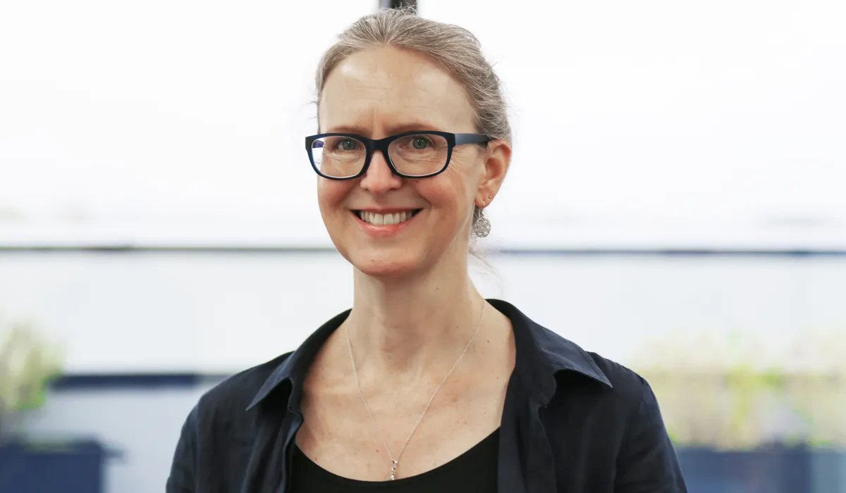 Open minds. Open doors.