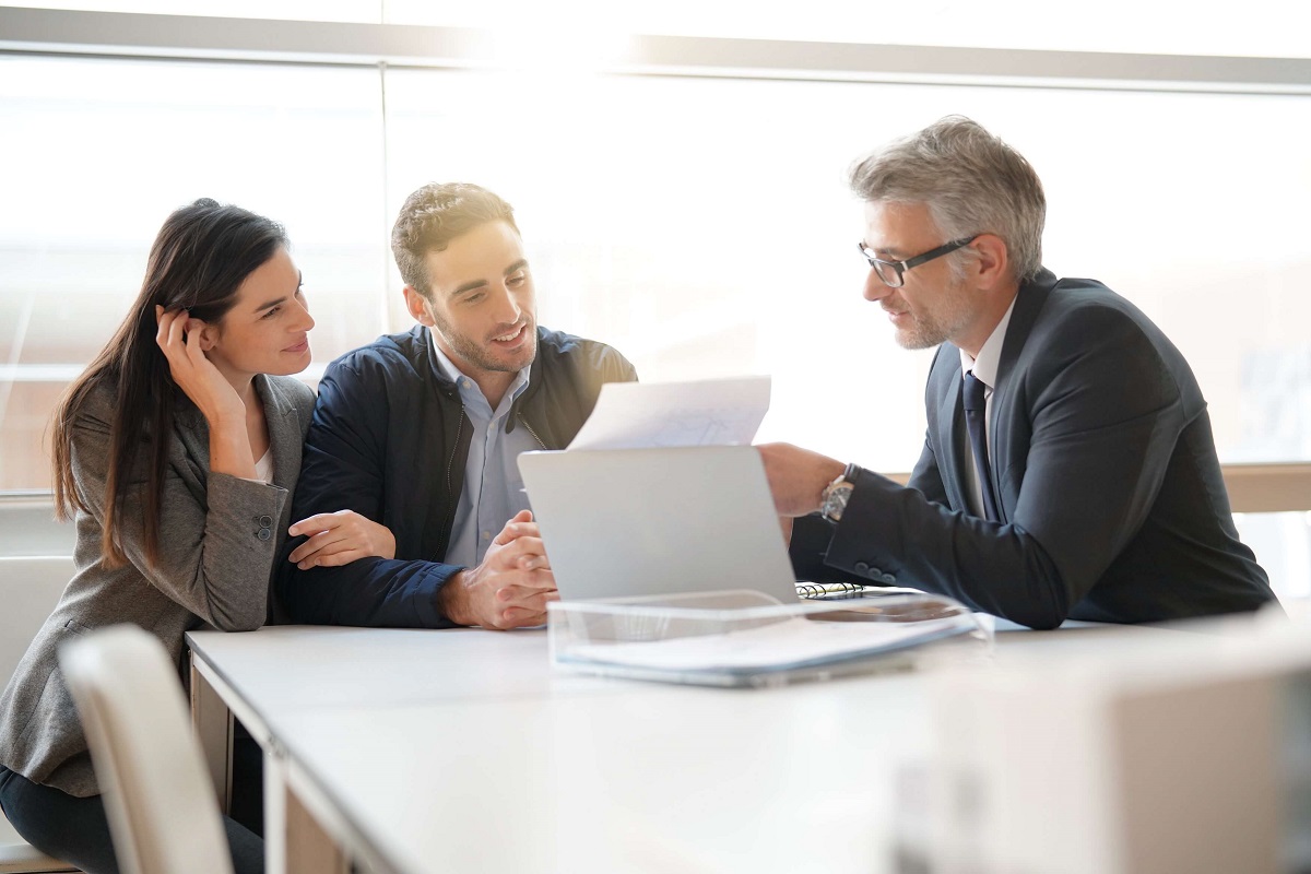 Defined benefit vs defined contribution pensions: what’s the difference ...