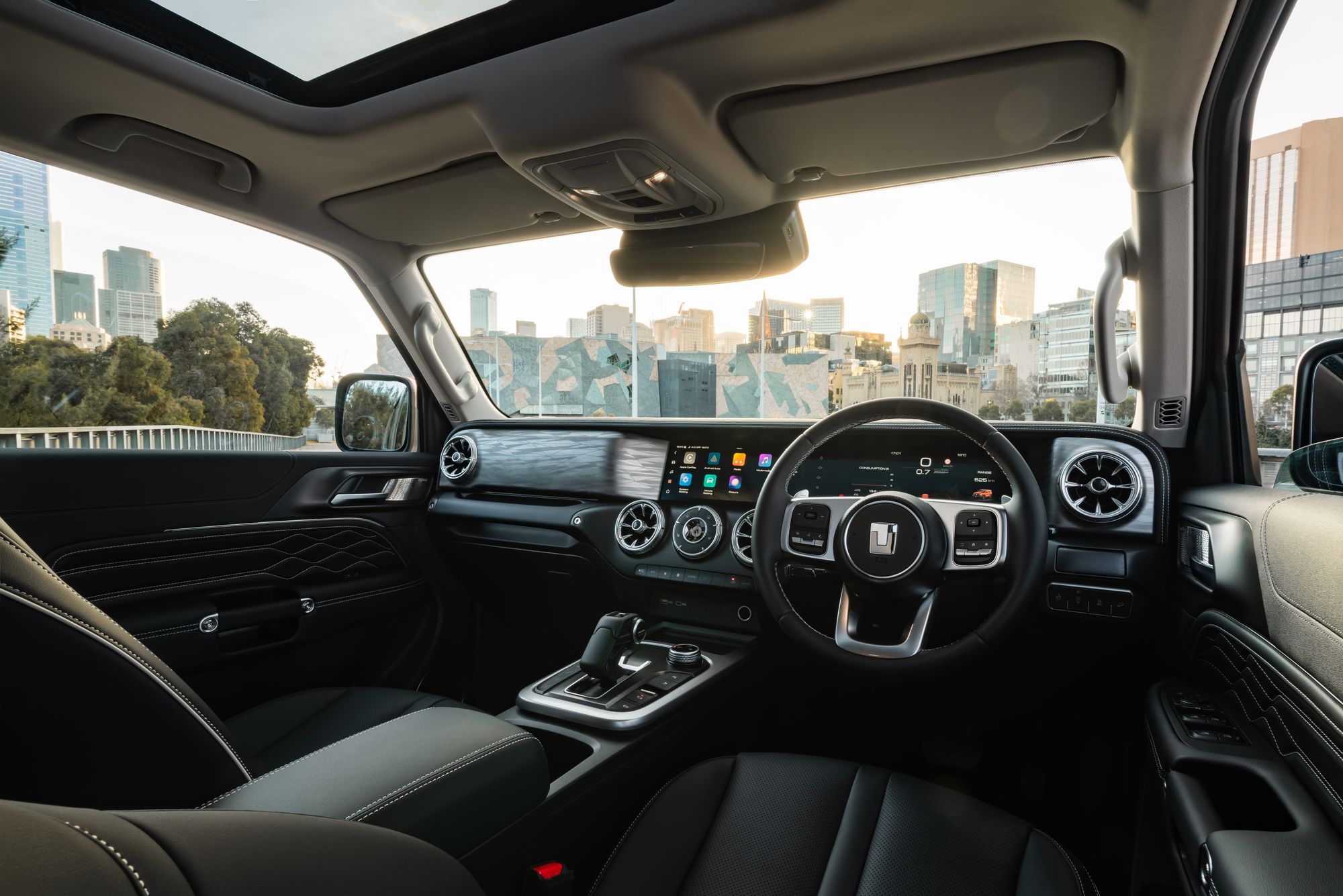 Tank 300 Interior - Discover the Comfort and Utility Inside the 4x4 SUV ...