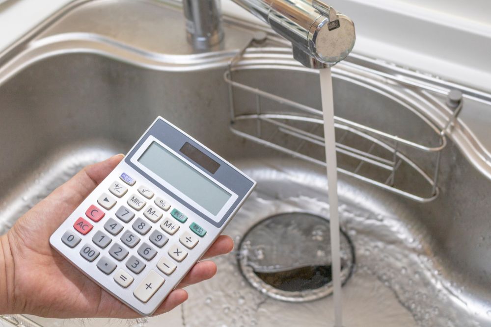Why is my water bill so high? Causes and how to reduce it - Waterpump.co.uk