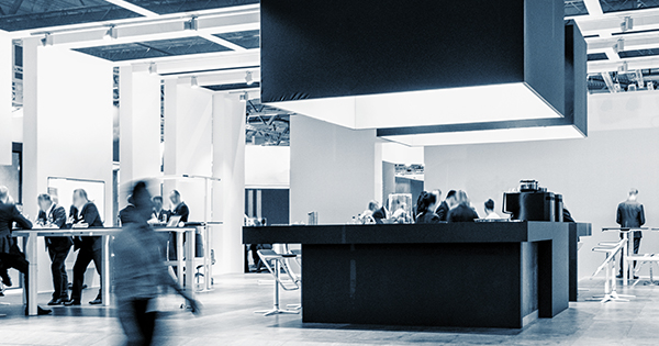 Optimum trade fair lighting for perfect product presentation