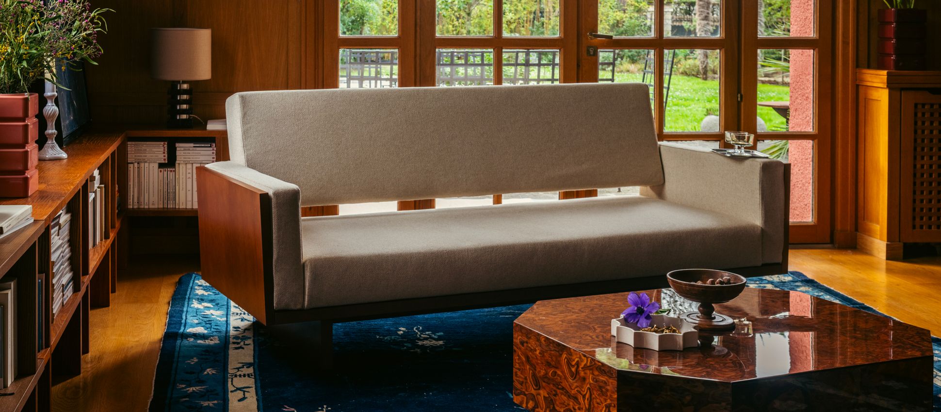 The Socialite Family – A Sample of Smart and Cool Families