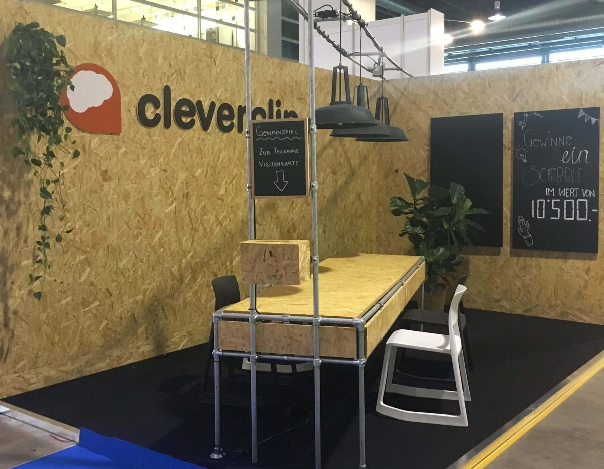 Why Our Stand Looks Like Our Office | Cleverclip Blog