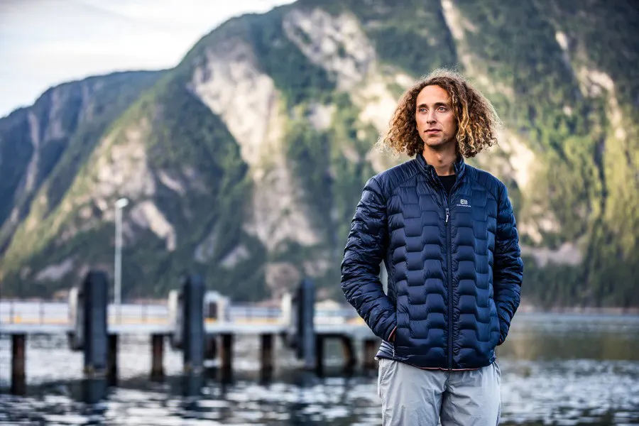 Down Jackets for Men: The Key to Your Cold-Weather Wardrobe | Elevenate