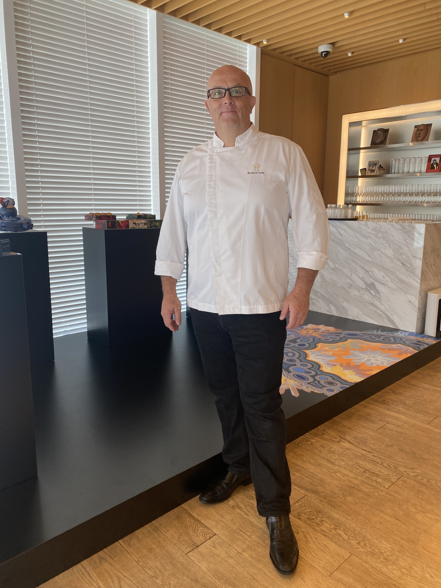 ピエール・エルメ Noël 2024：鉱物をテーマにしたクリスマスコレクション｜ファッションライターLulu.のコラム | Matsuya Ginza