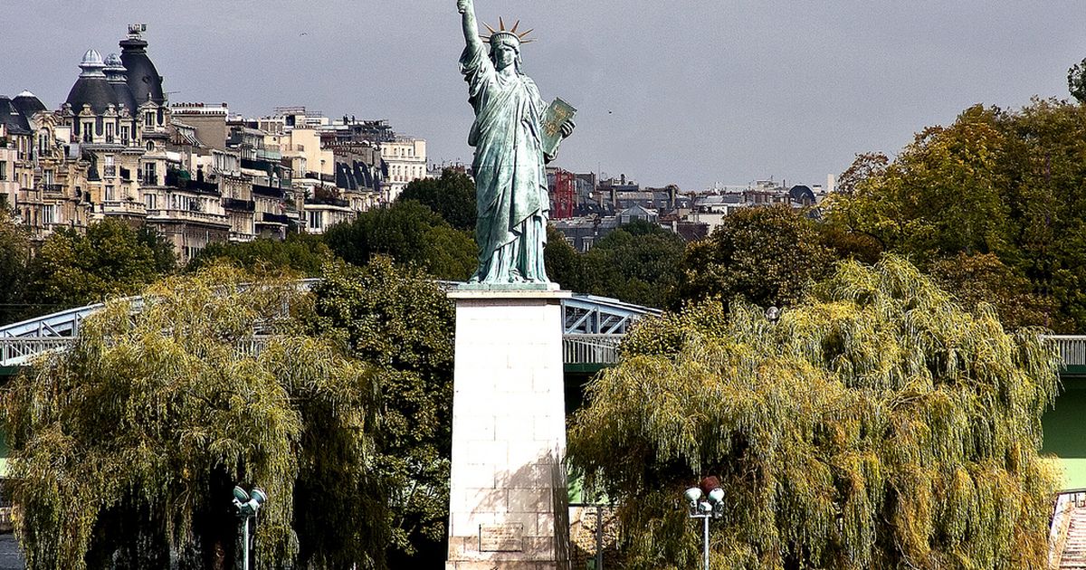 Americans in Paris | EF Educational Tours
