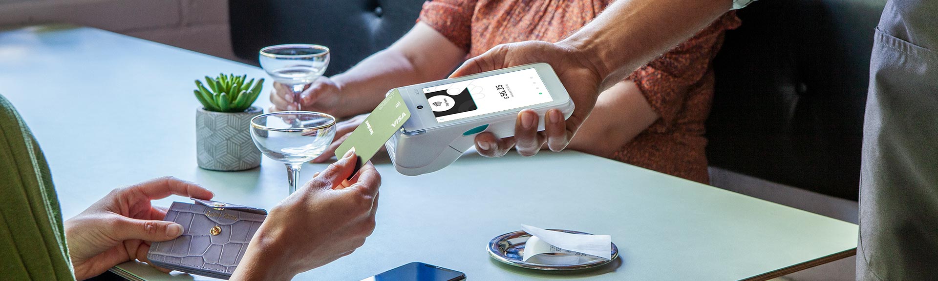 Take fast reliable payments with contactless card readers | Dojo