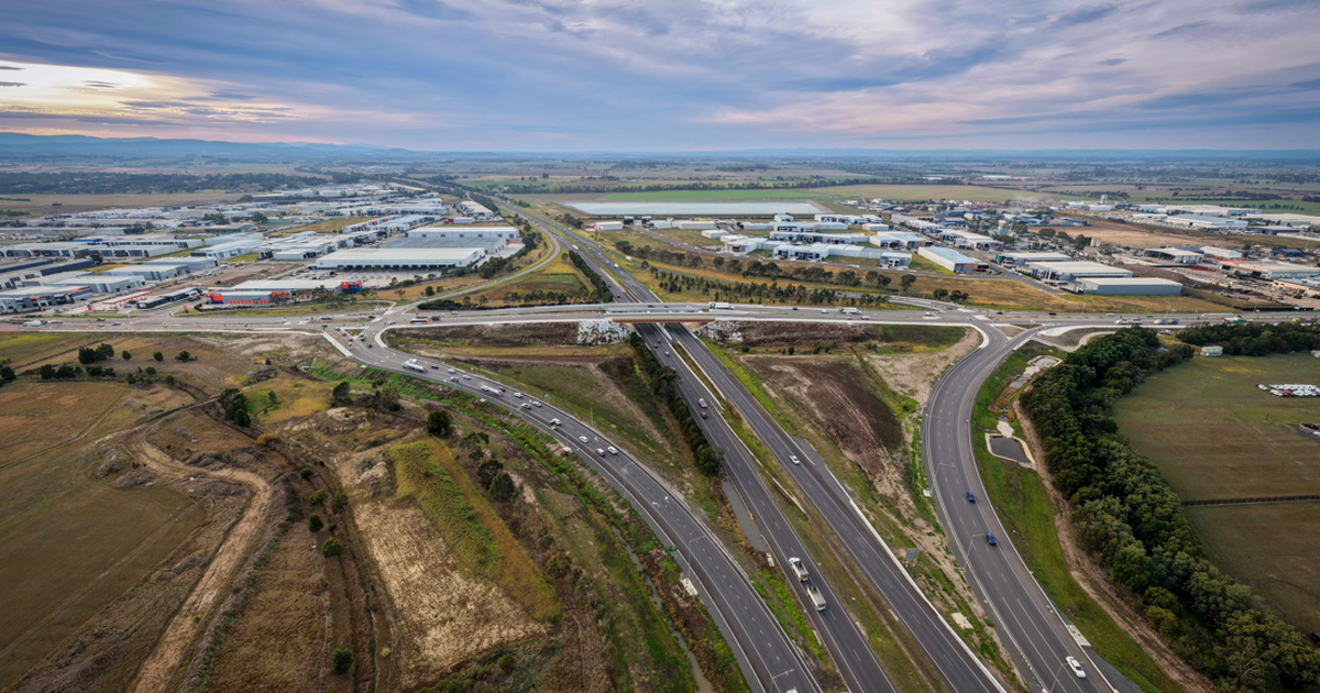 Pakenham Road Upgrade Work Package One - Symal