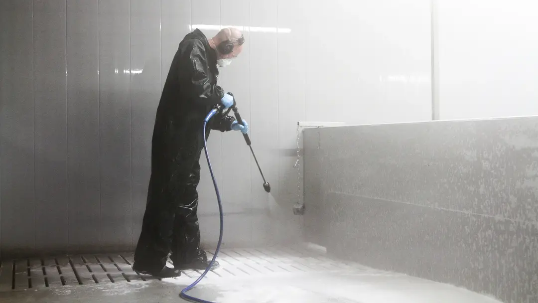 Personal protective equipment using MS Schippers products