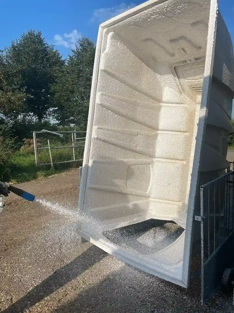 Der HyBag® im Einsatz auf einem Milchviehbetrieb.