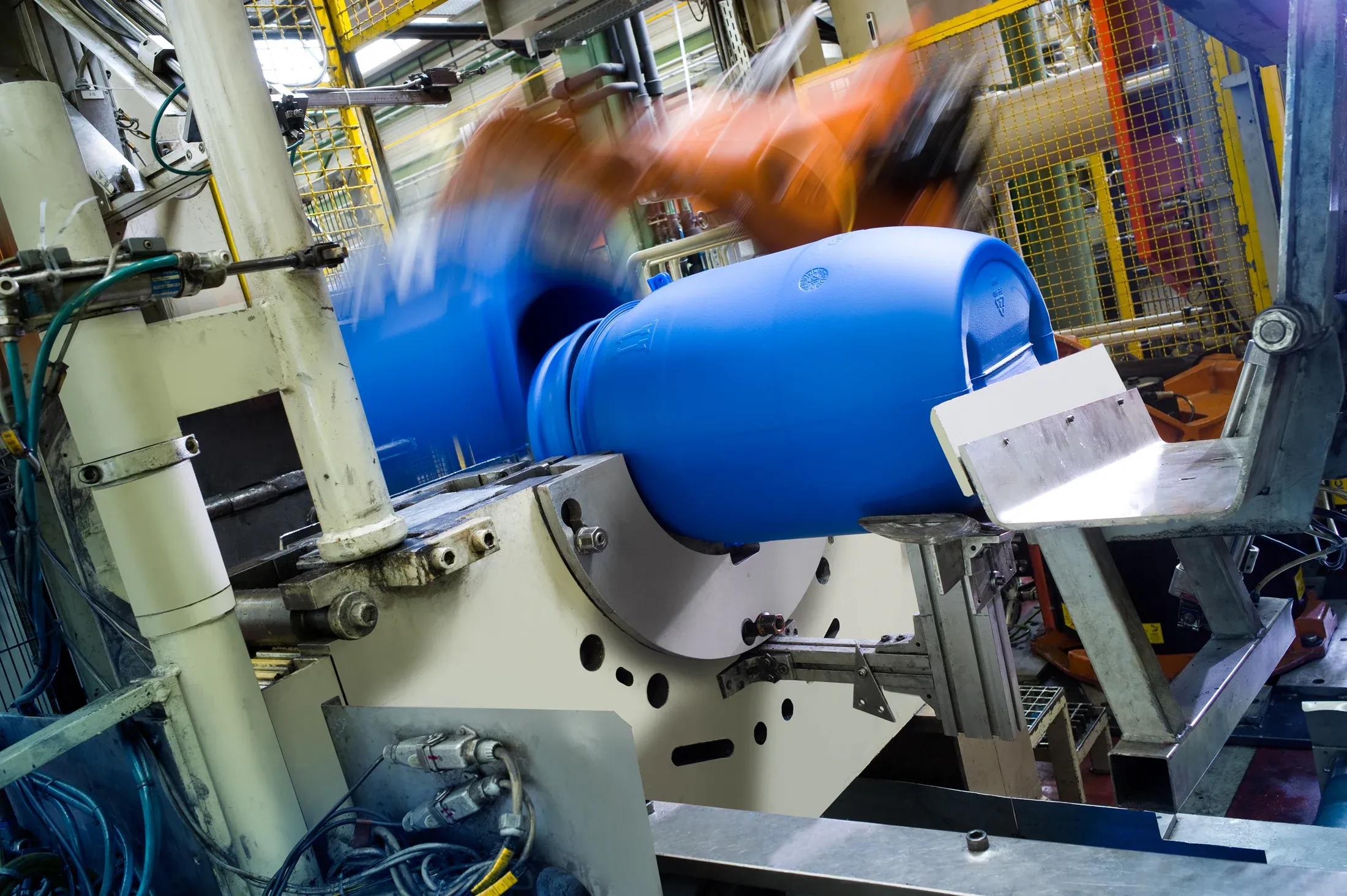 FOOD & BEVERAGE PACKAGING | Berlin Packaging