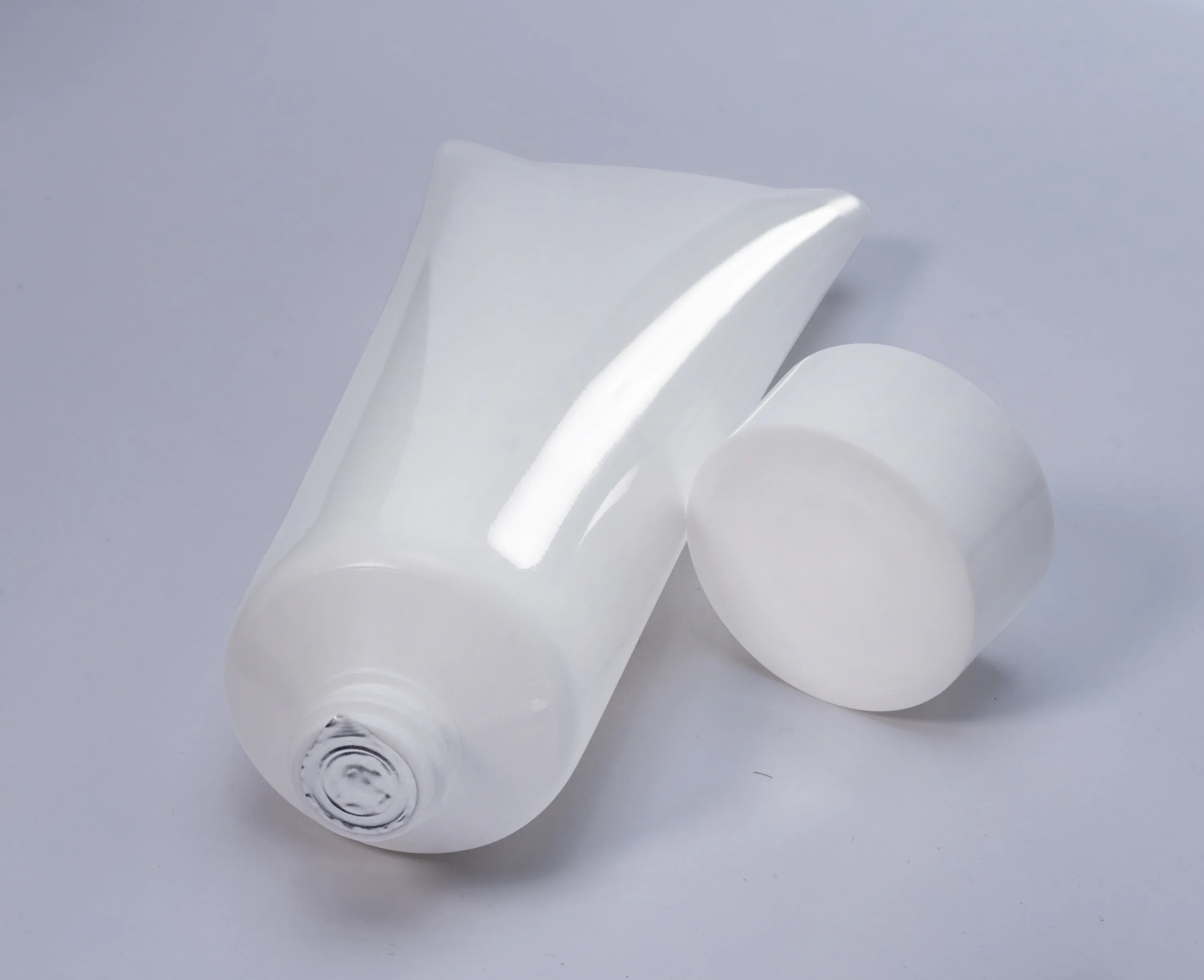 Seal Closures & Sealing Machines - Industrial Packaging | Berlin Packaging