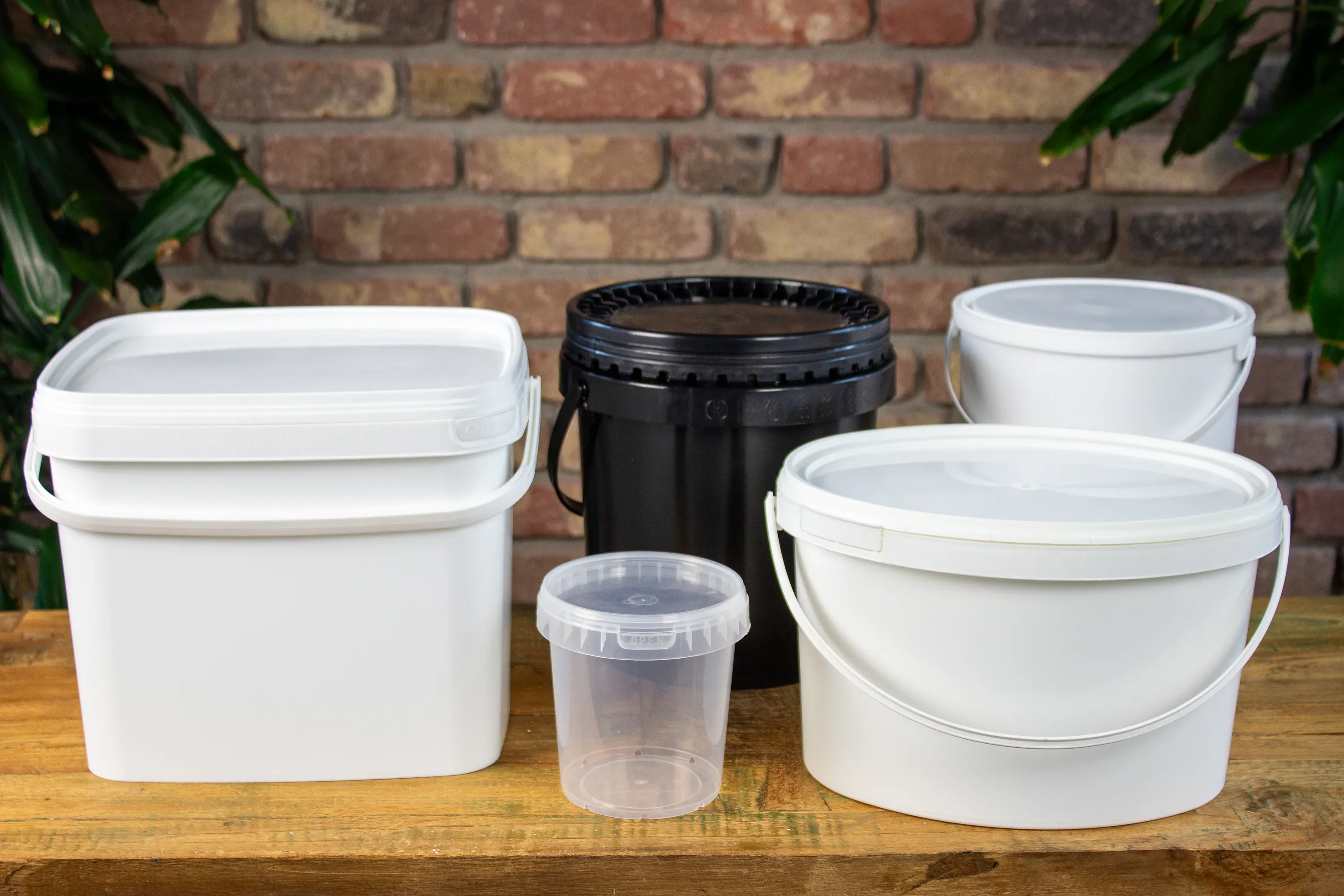 Plastic Buckets - Industrial Packaging | Berlin Packaging